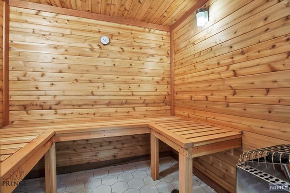 Tracy Morgan New Jersey House Photos | Apartment Therapy