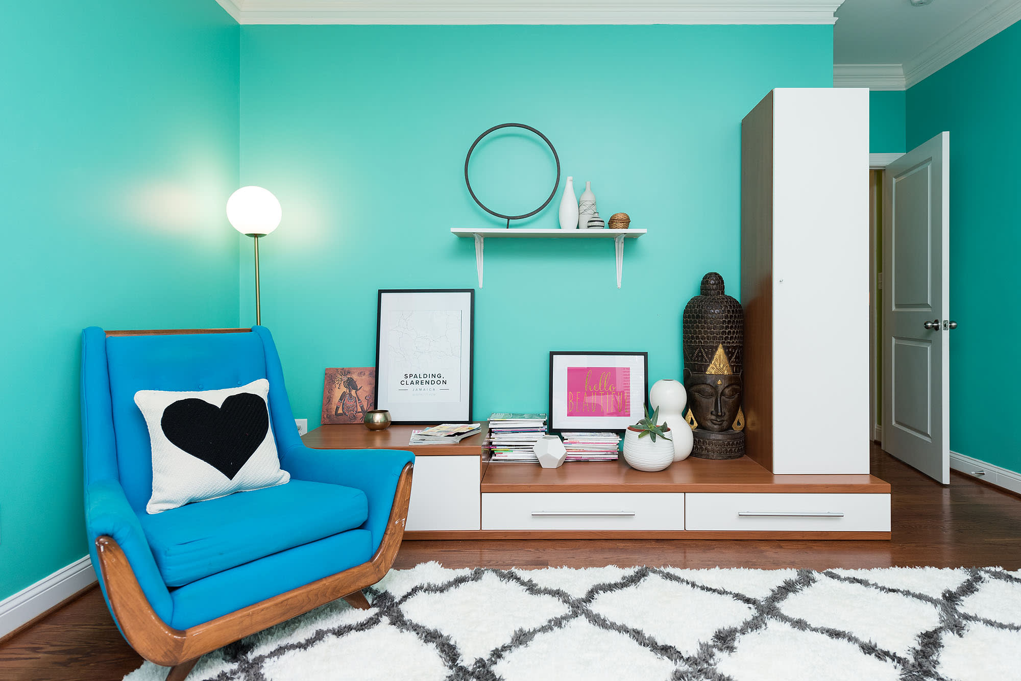 Tour DesignAddictMom’s Colorful, Personal Home | Apartment Therapy