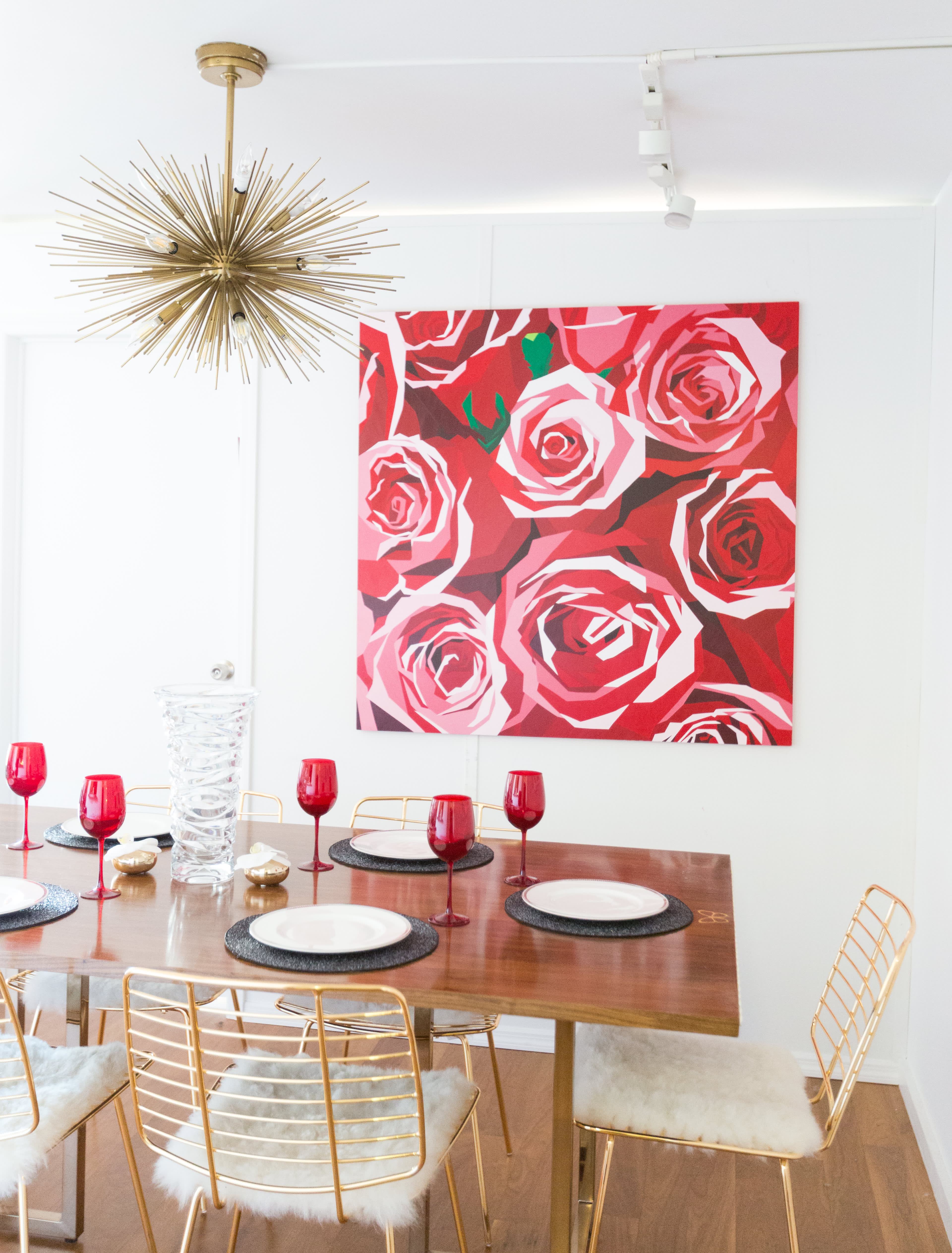 House Tour: Artist Elizabeth Sutton's Glam NYC Rental | Apartment Therapy