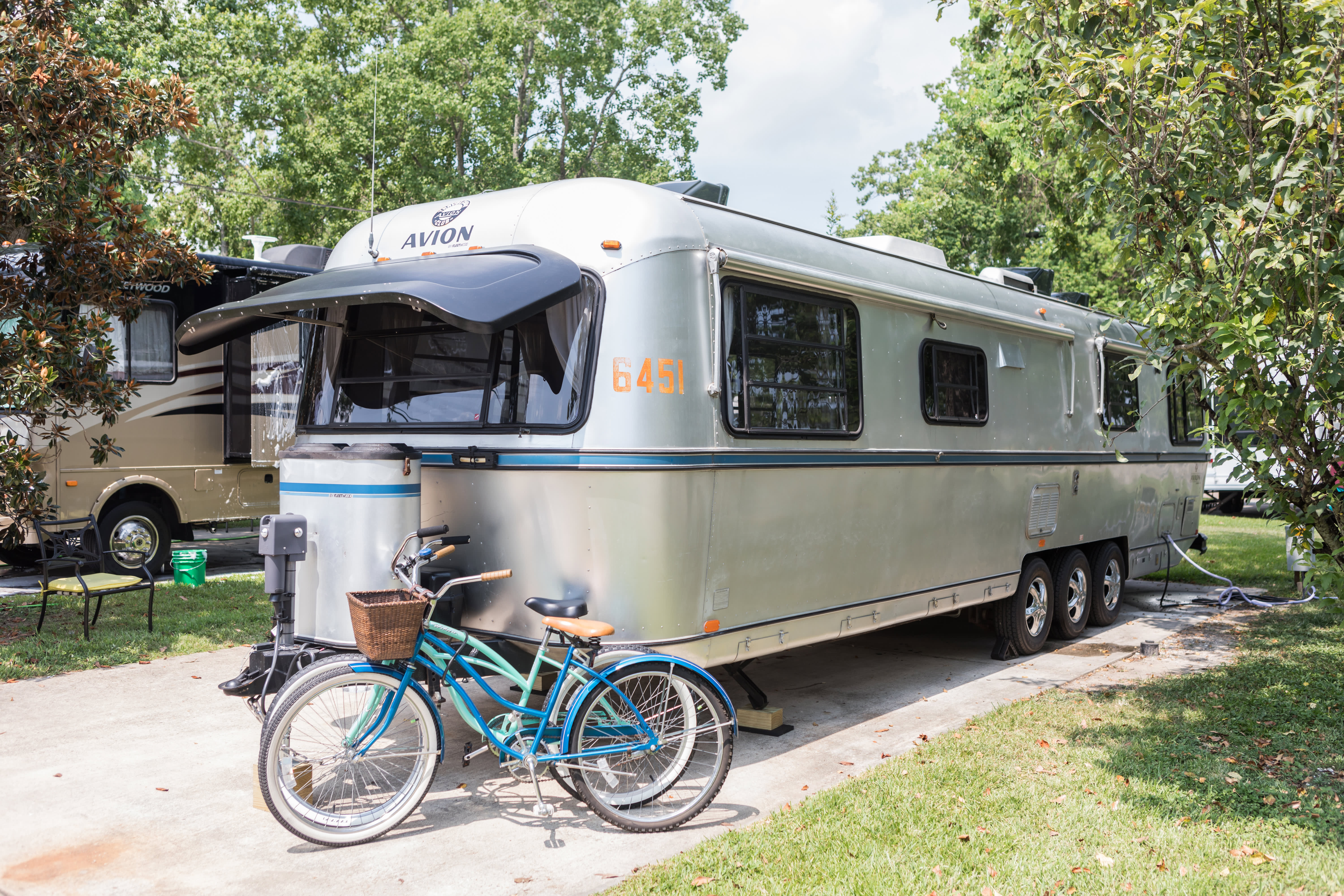 Tiny Home Inspiration RV Travel Trailer Tour | Apartment Therapy