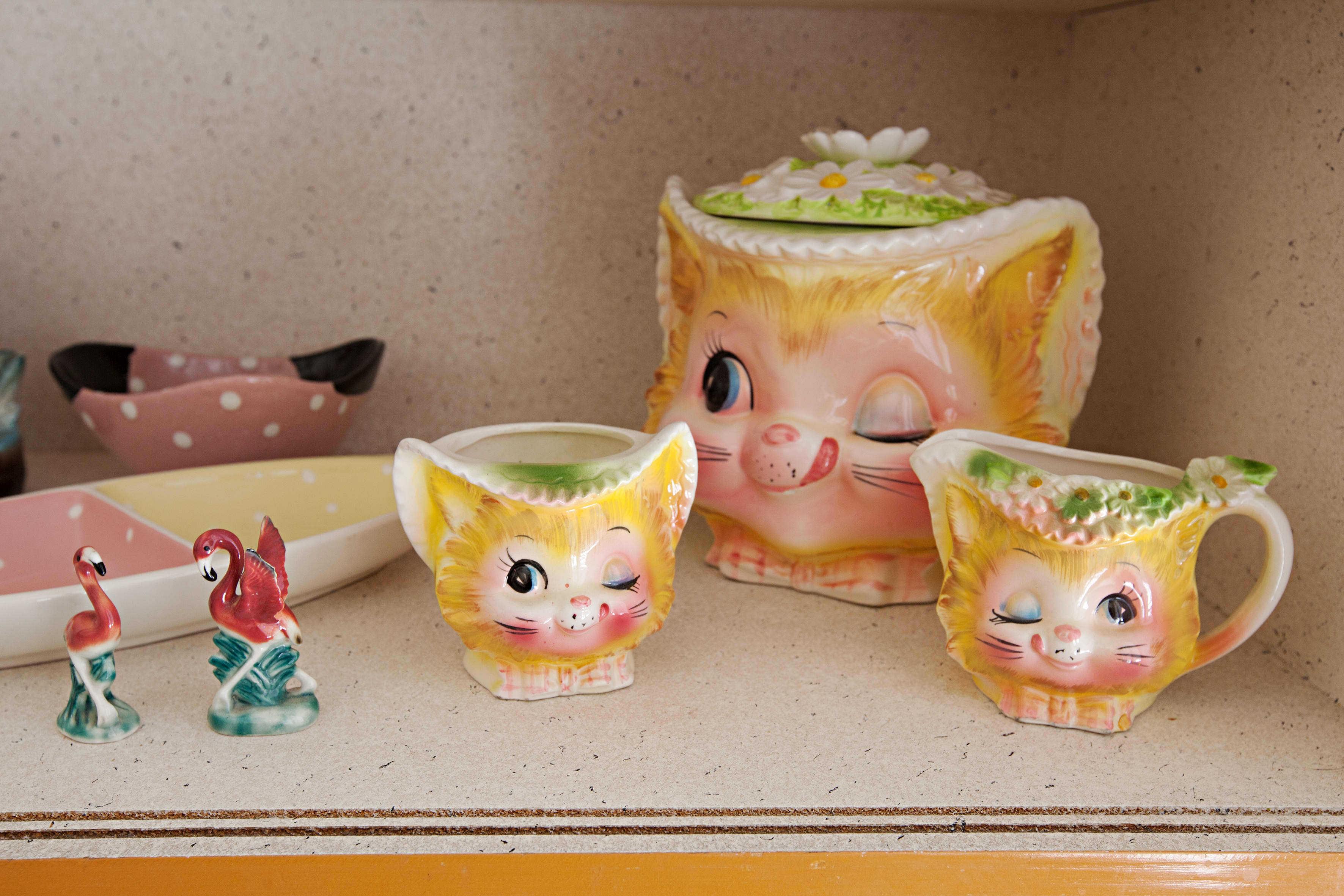 House Tour: Powder Puff Boutique Owner's Melbourne Townhouse ...