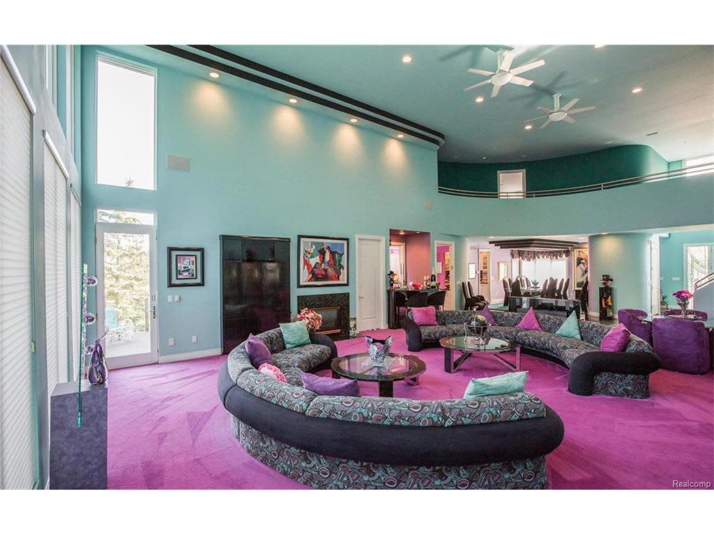 The '90s Called & They Brought You This Untouched Dream Home ...