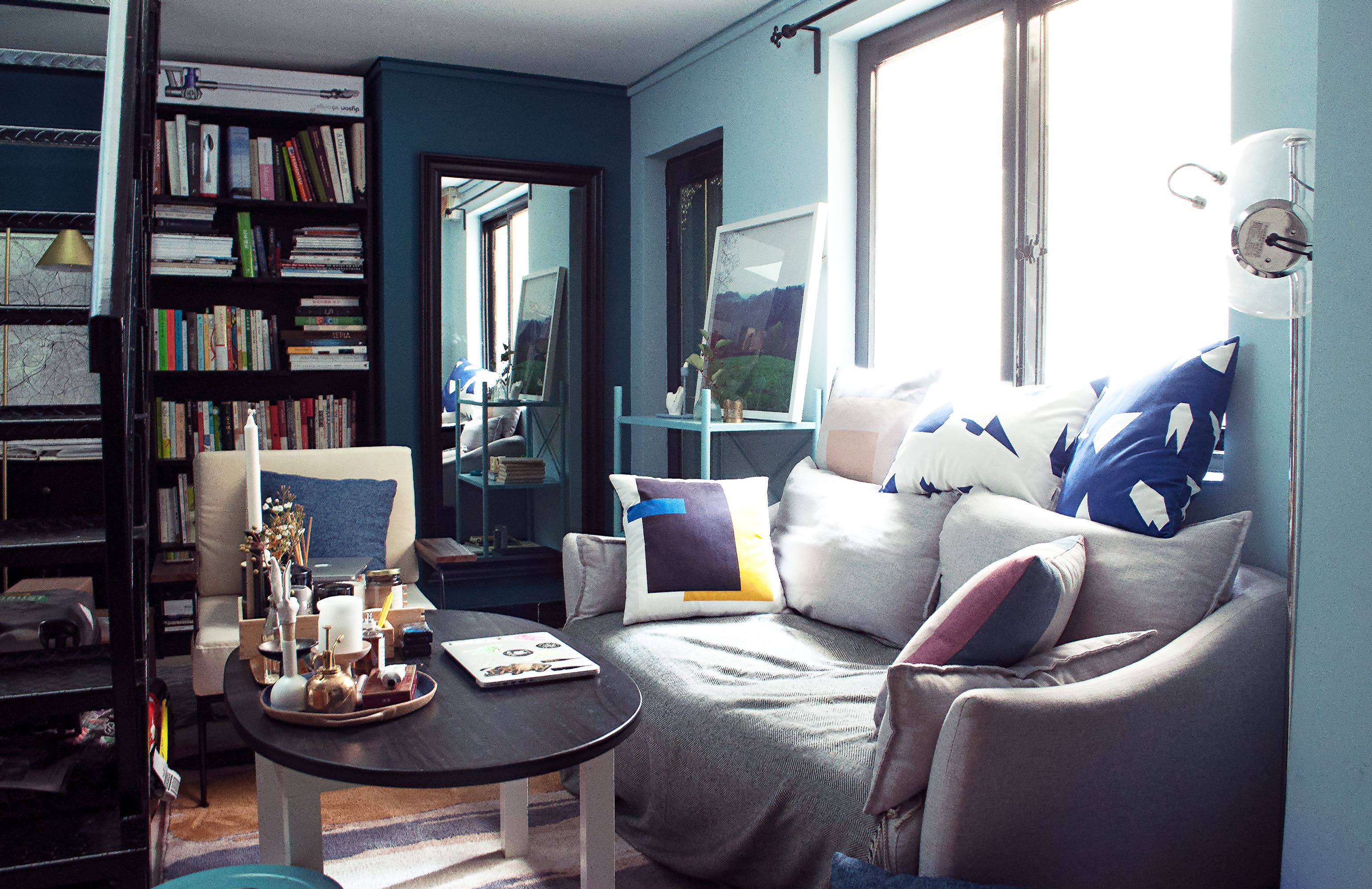 House Tour: A Minimal 320-Square-Foot Beijing Home | Apartment Therapy