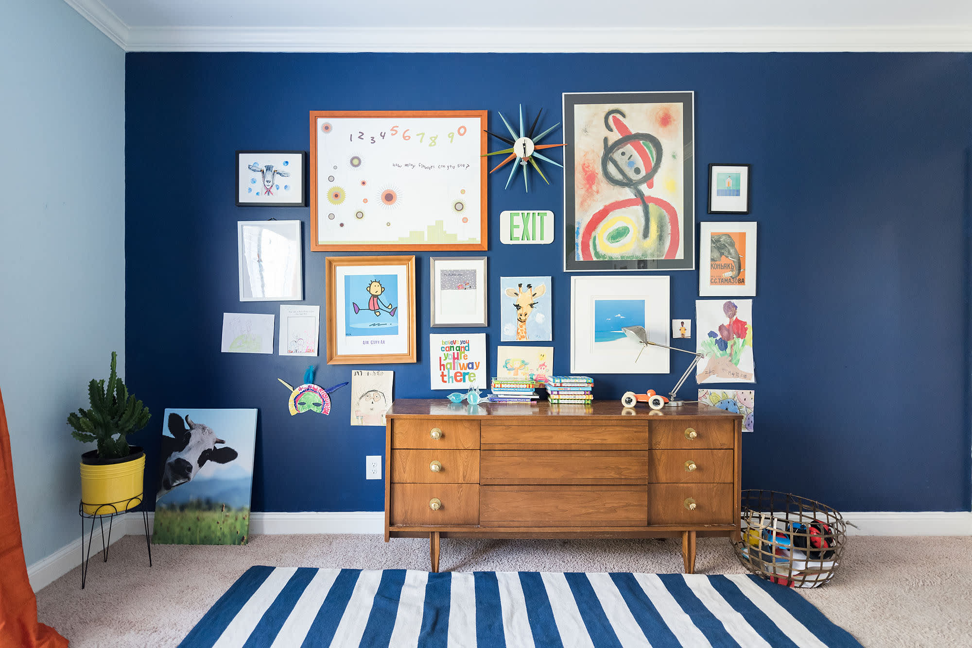 Tour DesignAddictMom’s Colorful, Personal Home | Apartment Therapy