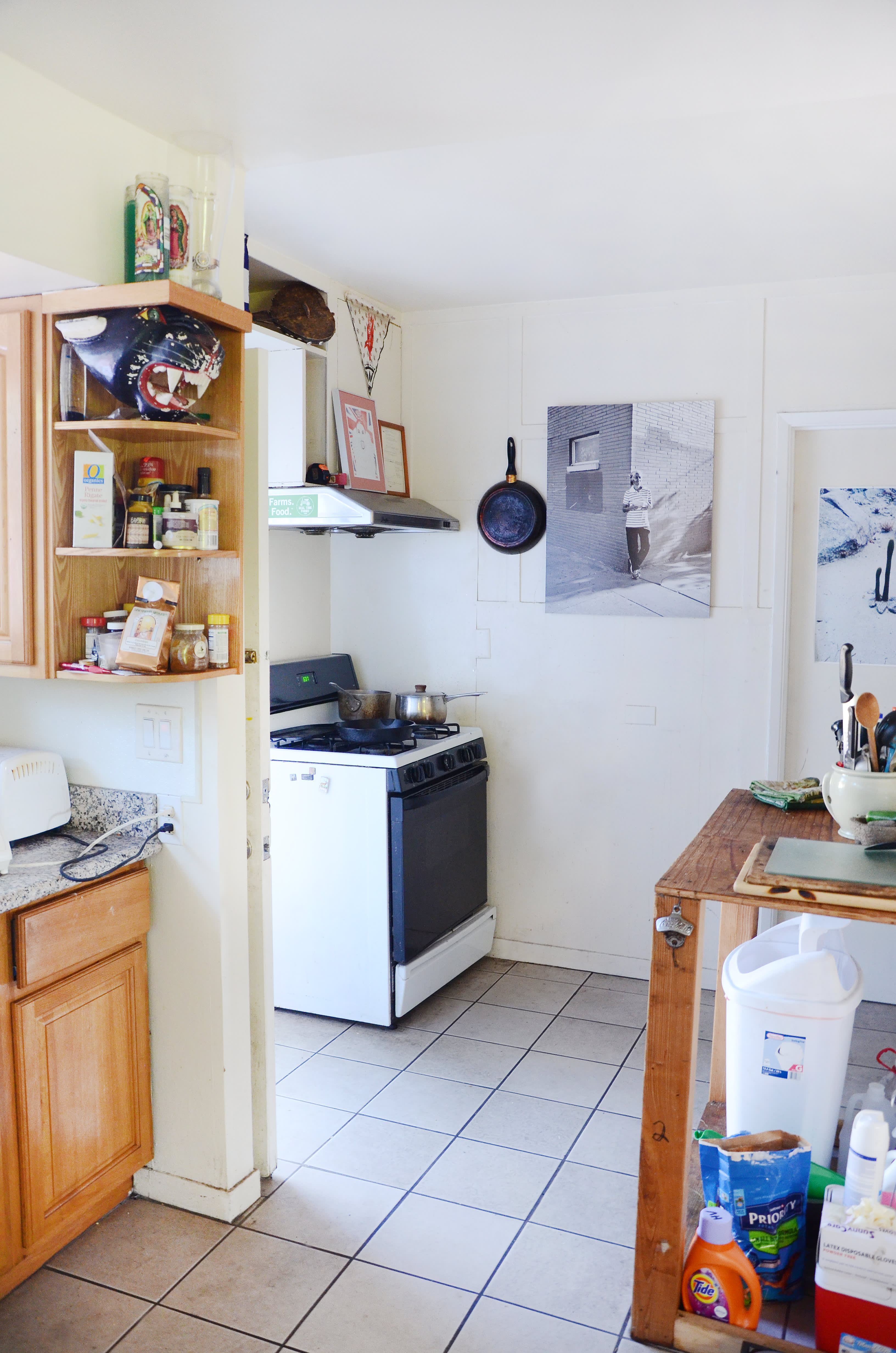 House Tour: A Home Bursting with Stuff and Style | Apartment Therapy