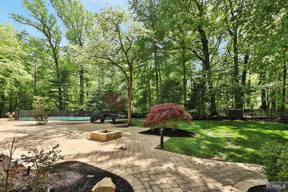 Tracy Morgan New Jersey House Photos | Apartment Therapy