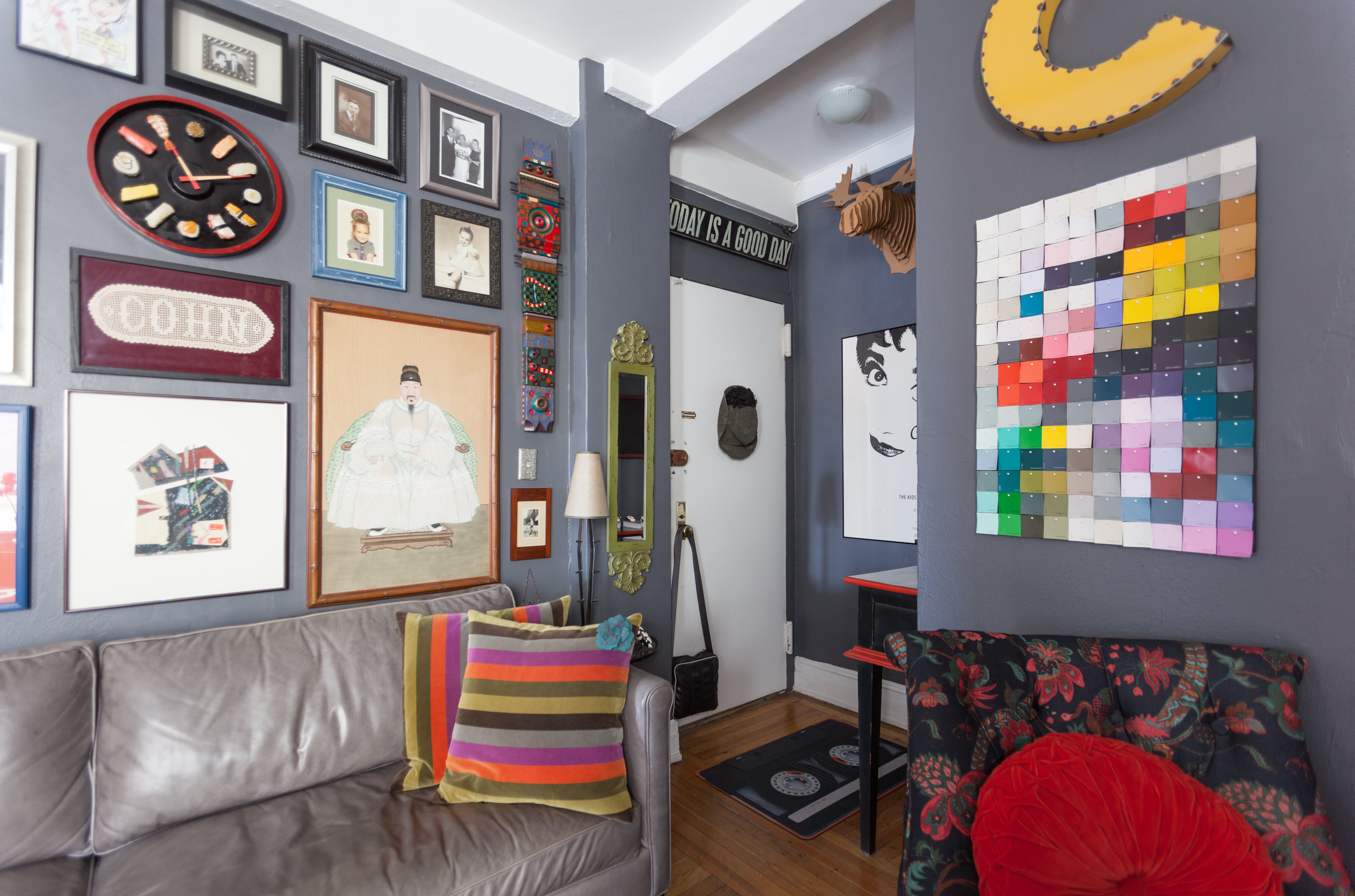 House Tour: An Actor's 430 Square Foot New York Studio | Apartment Therapy