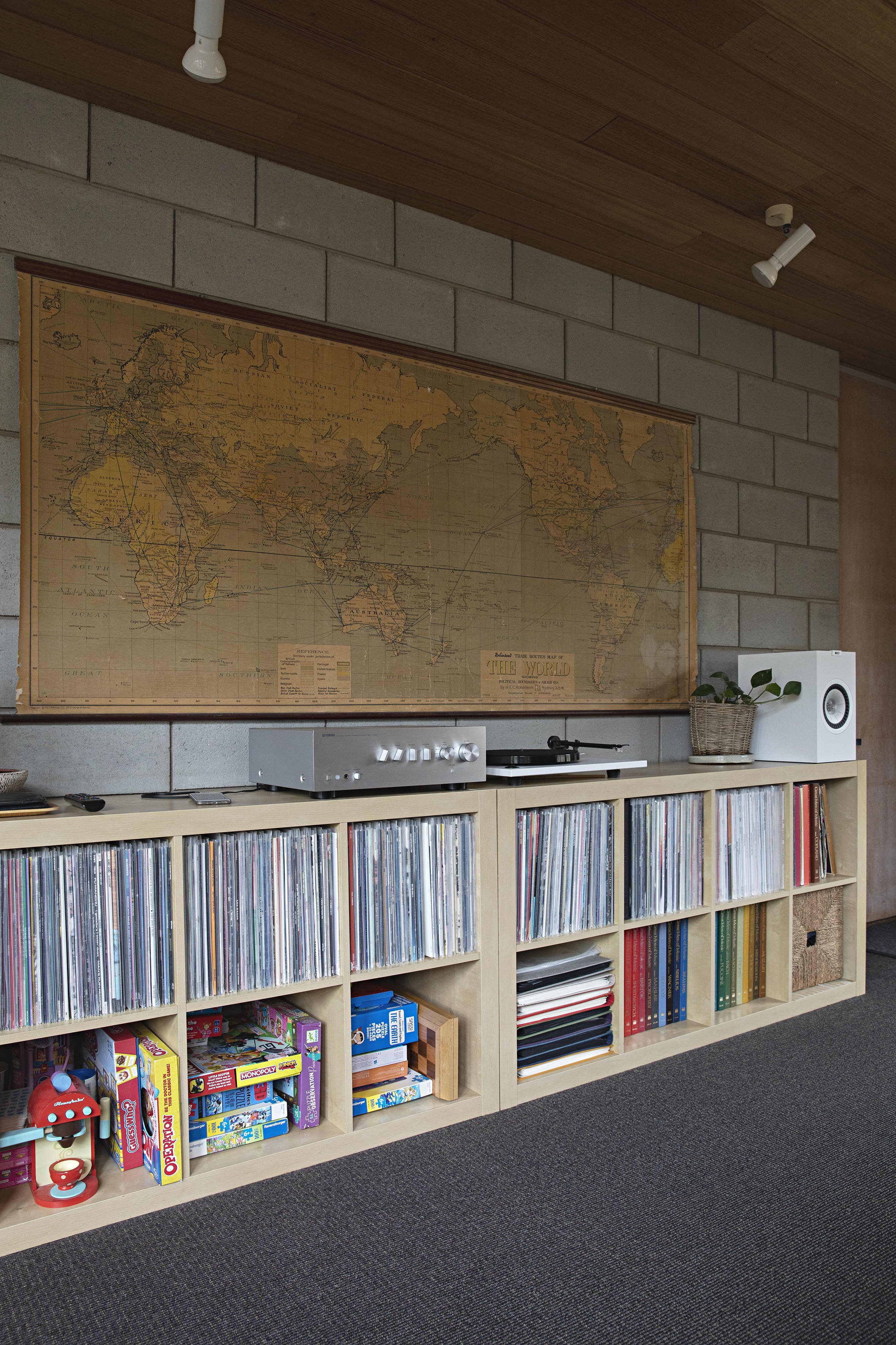 Modern Concrete Block Architecture Inspiration | Apartment Therapy