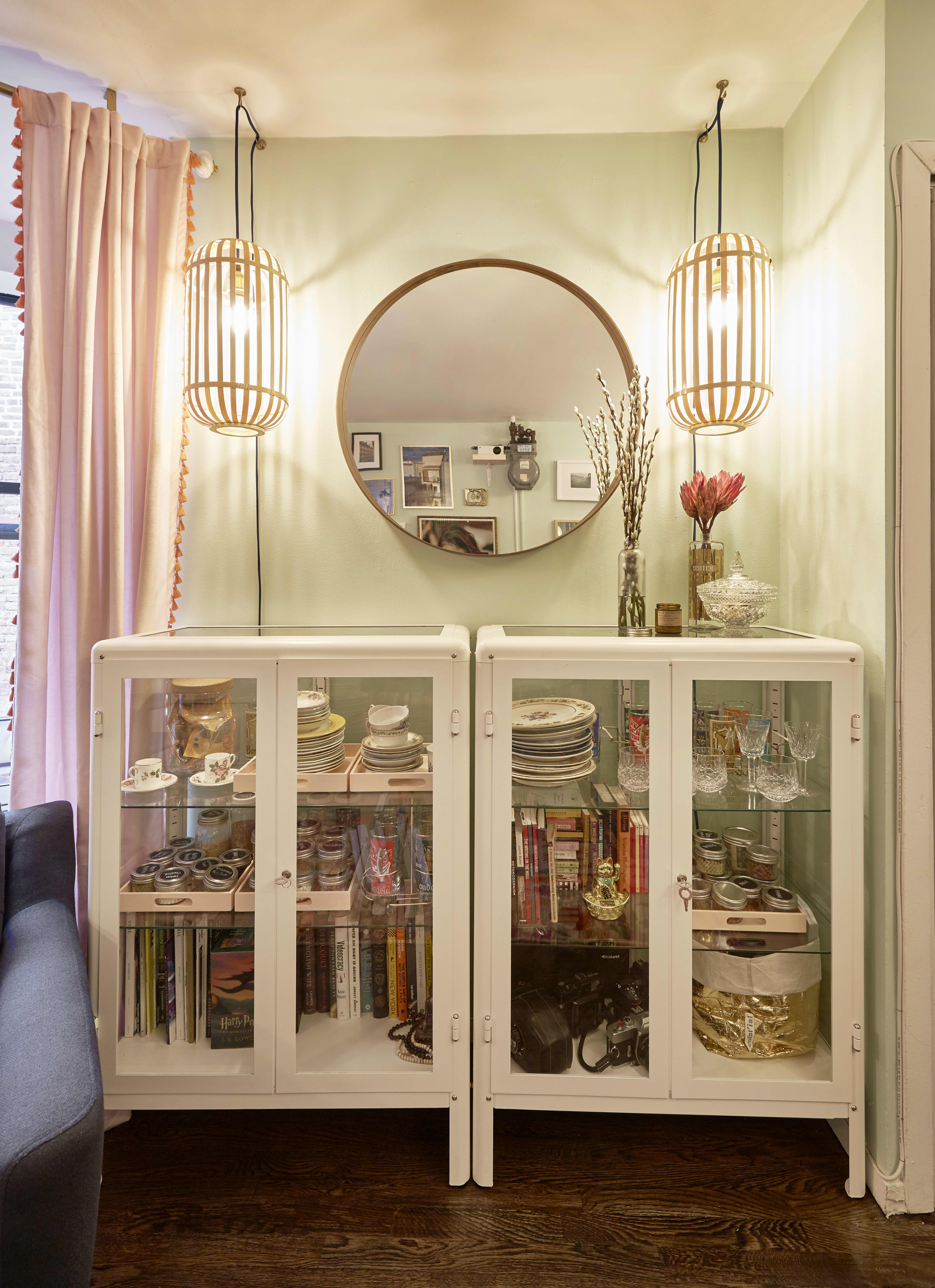 Storage Packed NYC Rental Apartment Photos | Apartment Therapy