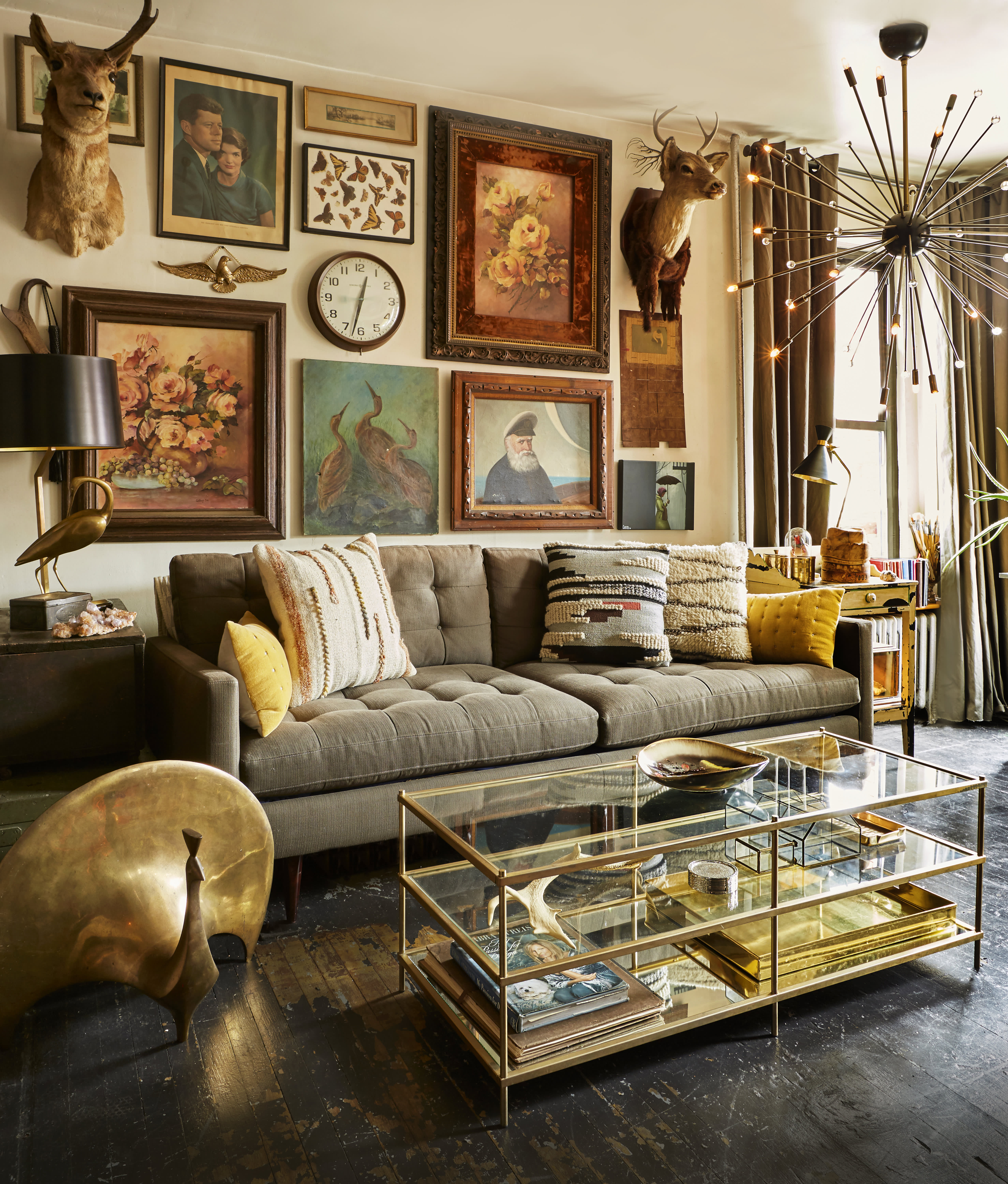 650-Square-Foot Maximalist Brooklyn Apartment Tour Photos | Apartment ...