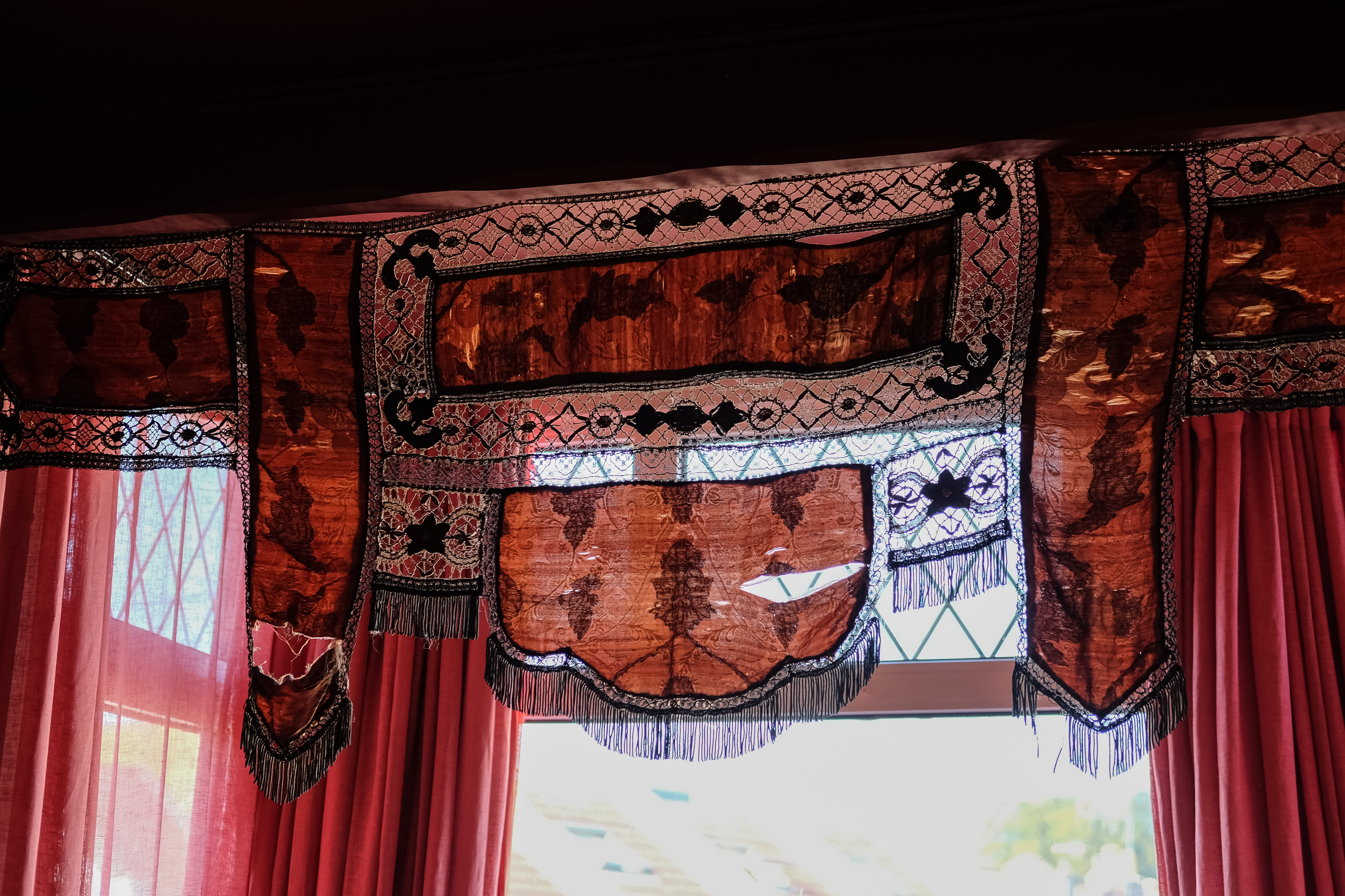 Cassie Nicholas Interior Design Masters Winner House Tour Photos ...