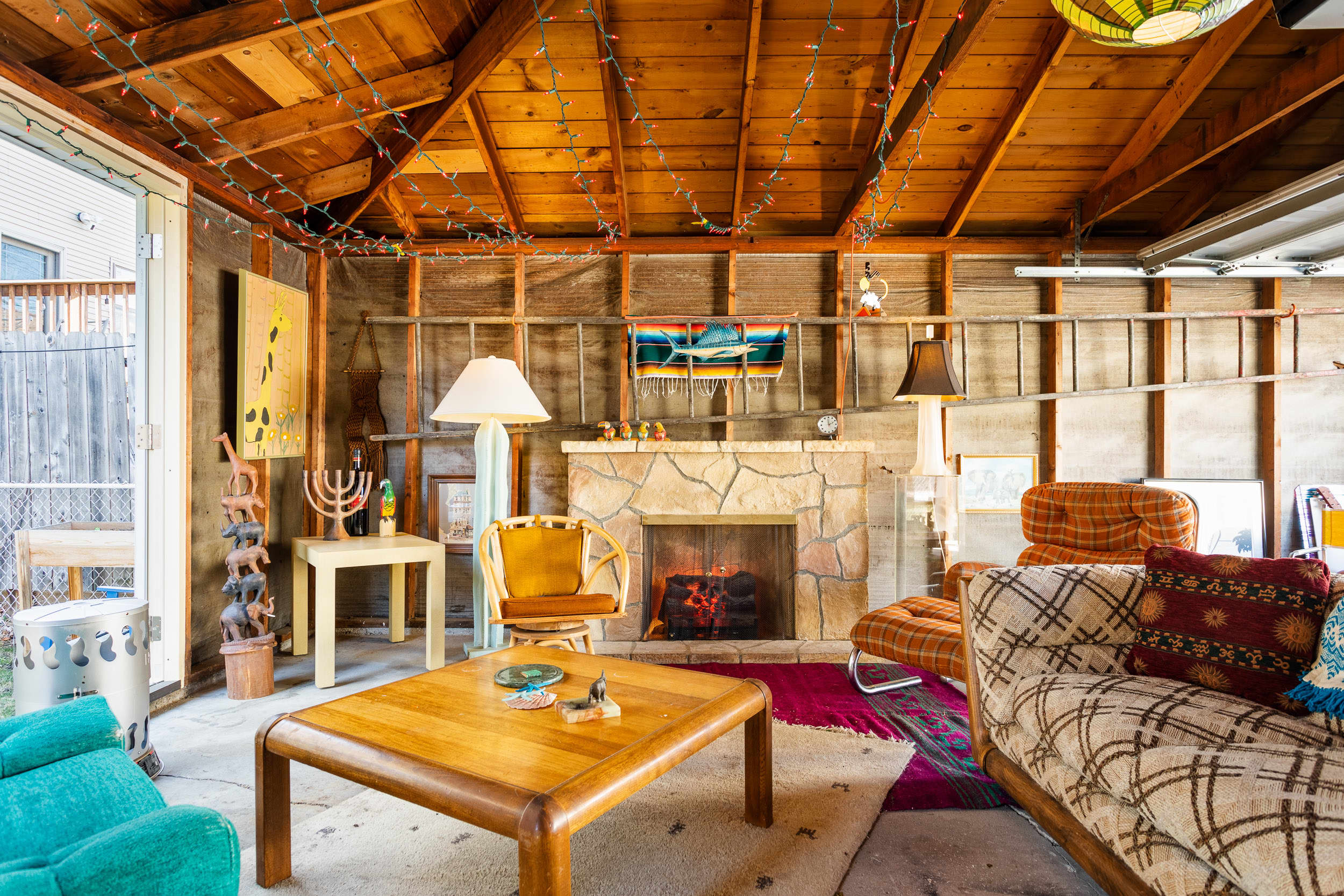 Colorful, Eclectic, '80s Maximal House Tour Photos | Apartment Therapy