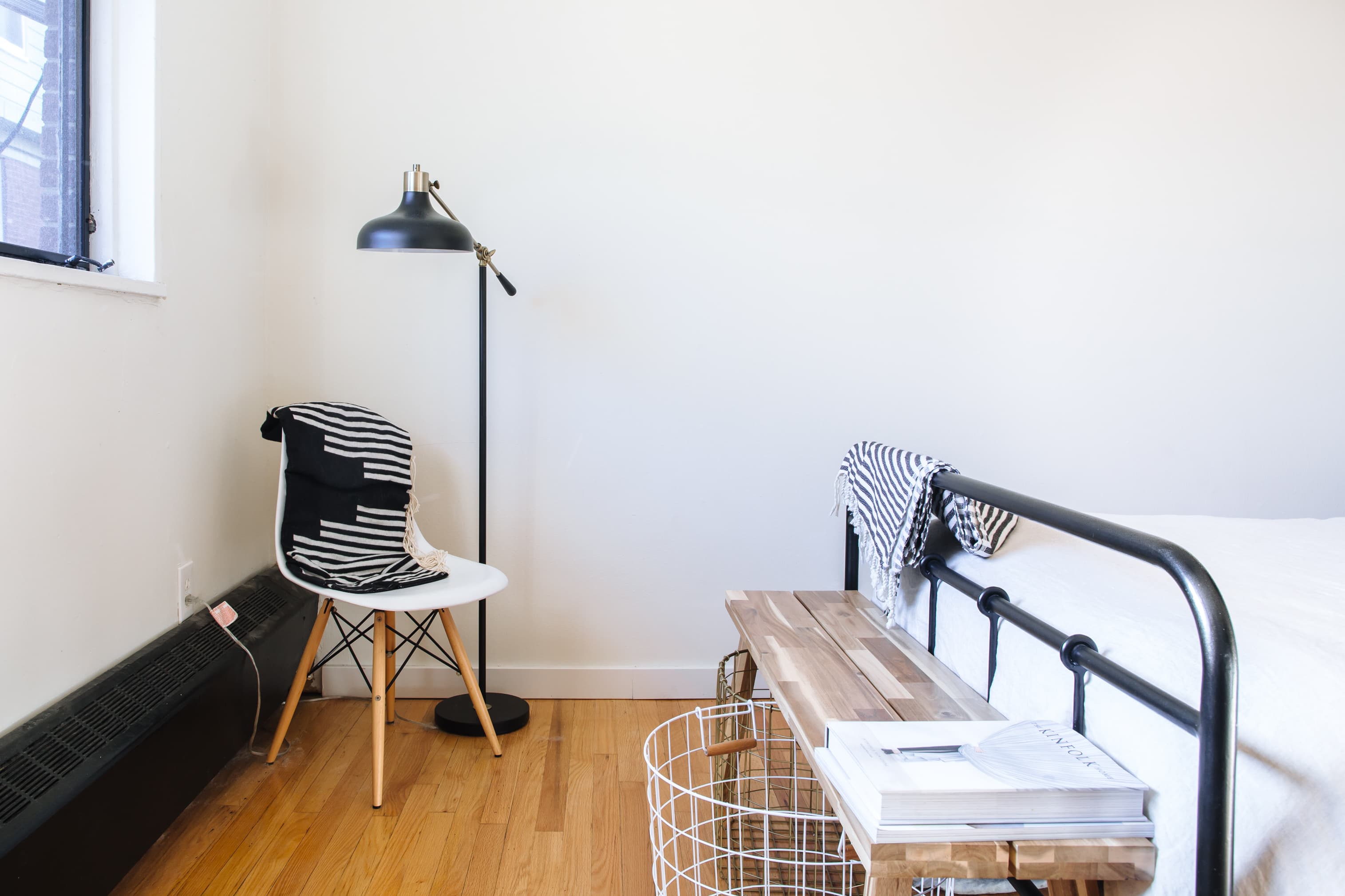 House Tour: A Simple Chic 550 Square Feet in Detroit | Apartment Therapy