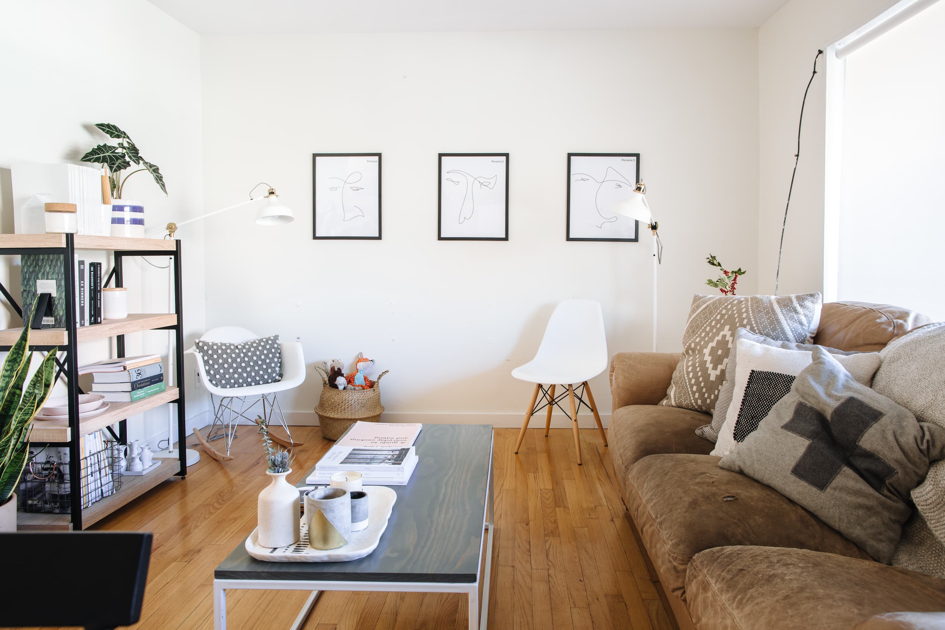 House Tour: A Simple Chic 550 Square Feet in Detroit | Apartment Therapy