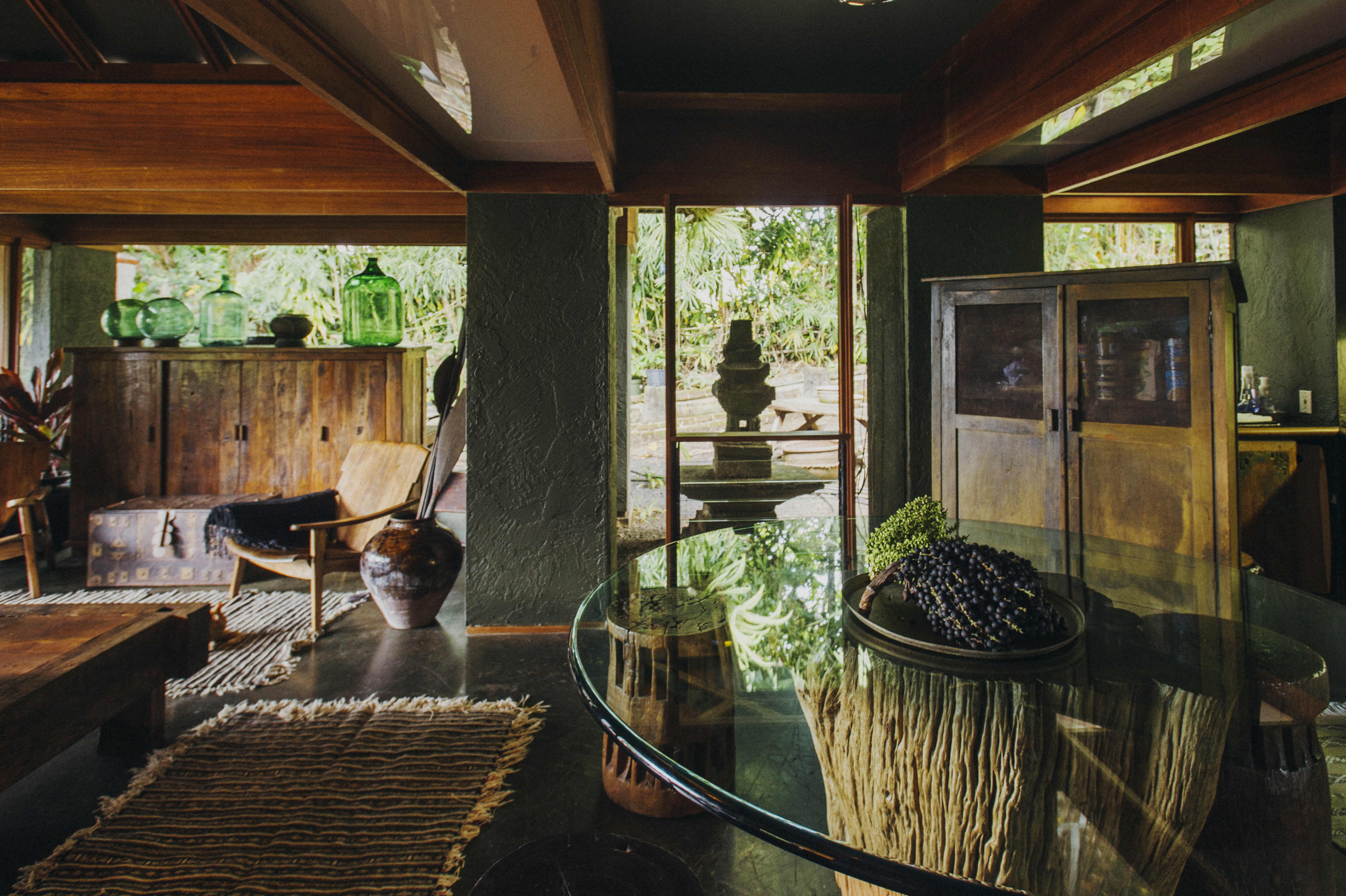 Rustic Bohemian Hawaii Home Surrounded by Jungle | Apartment Therapy