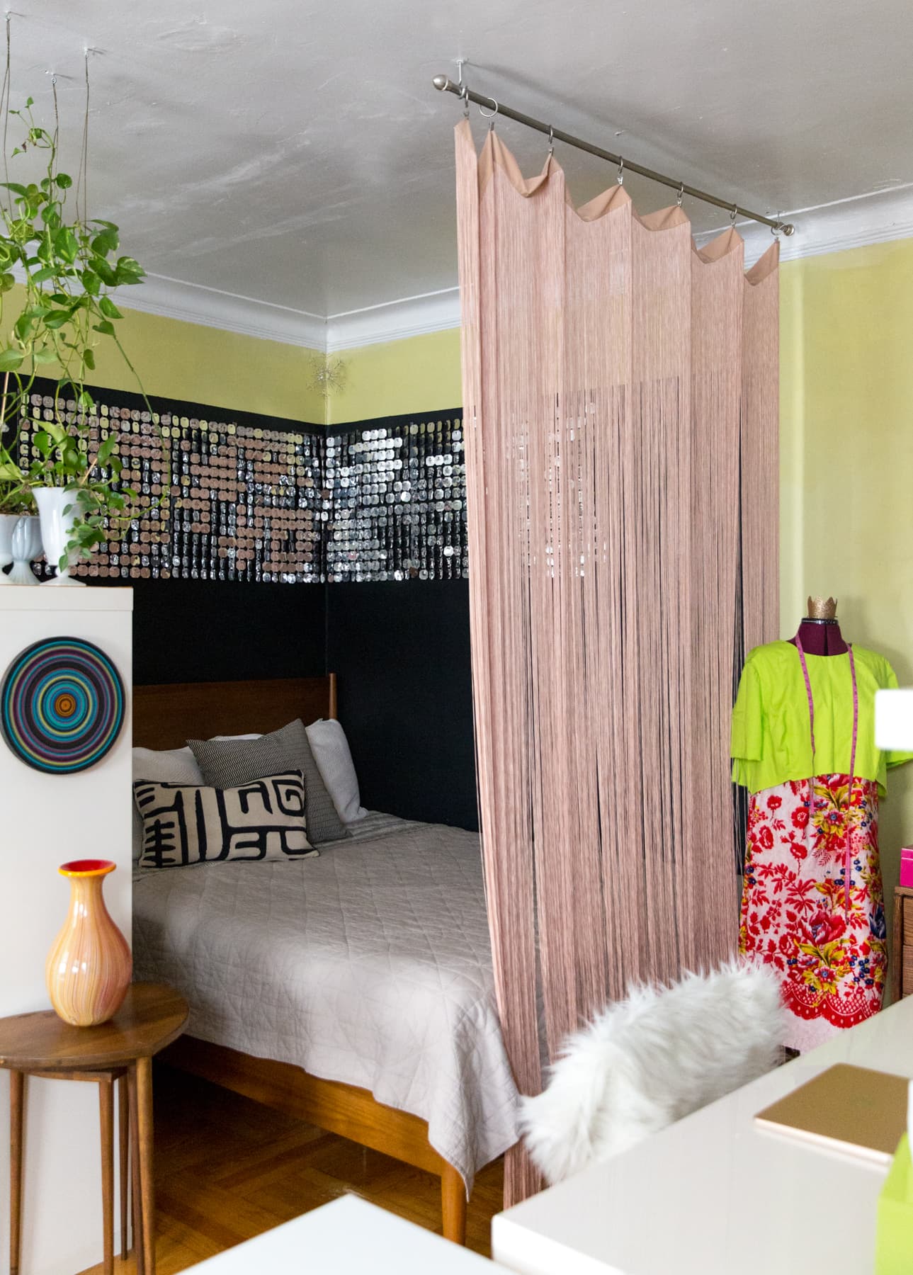 New York Studio Apartment Tour: A Small, Colorful Home | Apartment Therapy