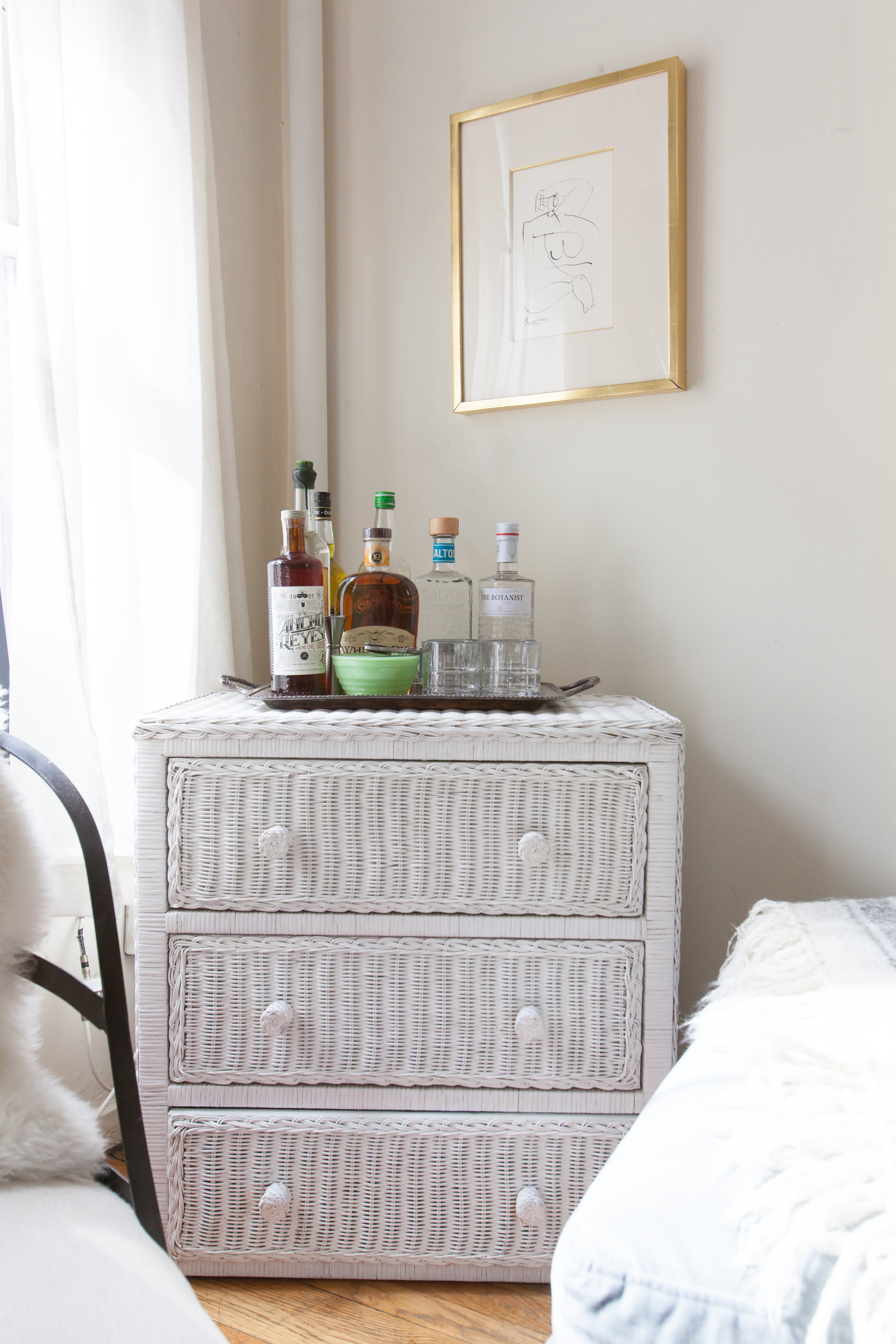 House Tour: Small But Sweet 190-Square-Foot NYC Studio | Apartment Therapy