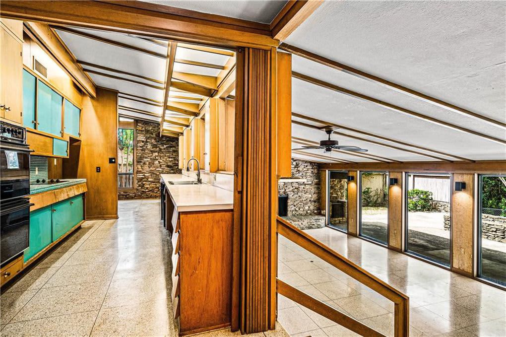 Untouched Mid-Century House Waco Texas | Apartment Therapy