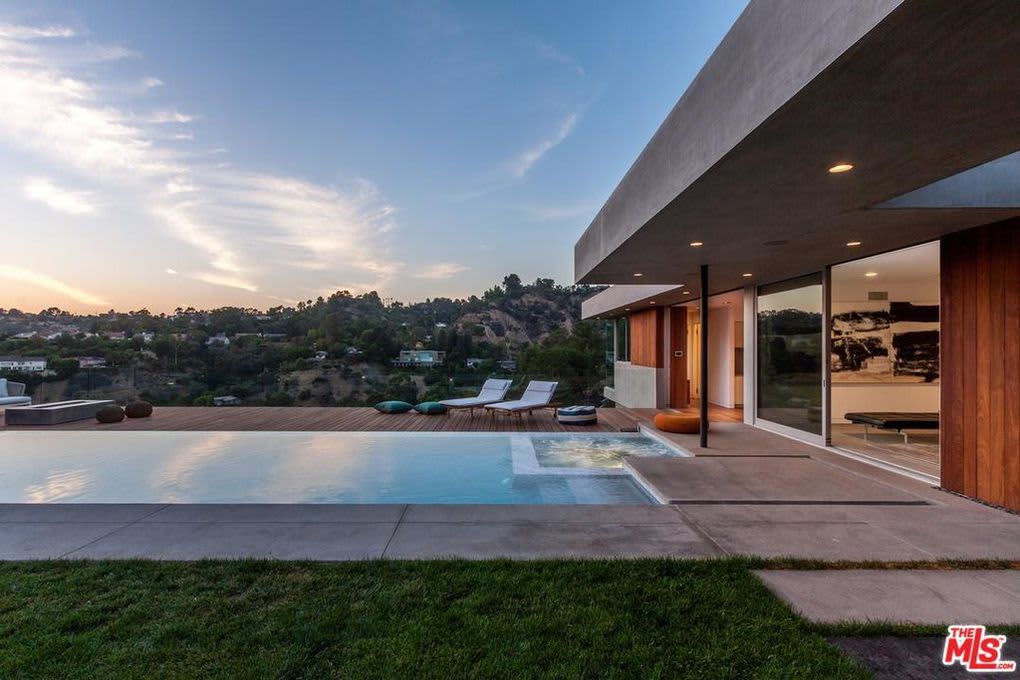 Nick Jonas Beverly Hills House Photos | Apartment Therapy