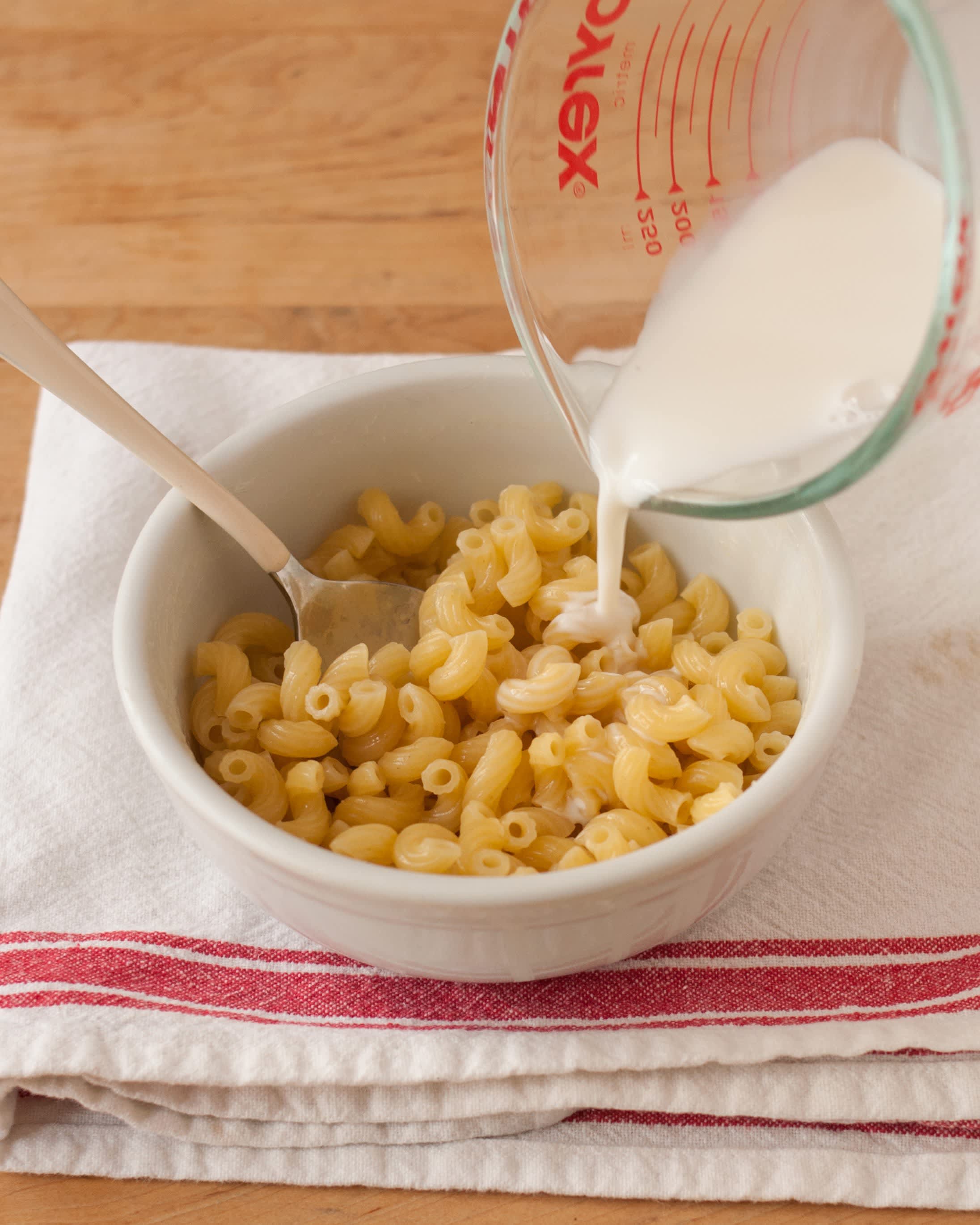 How To Make One-Bowl Microwave Mac and Cheese | Kitchn