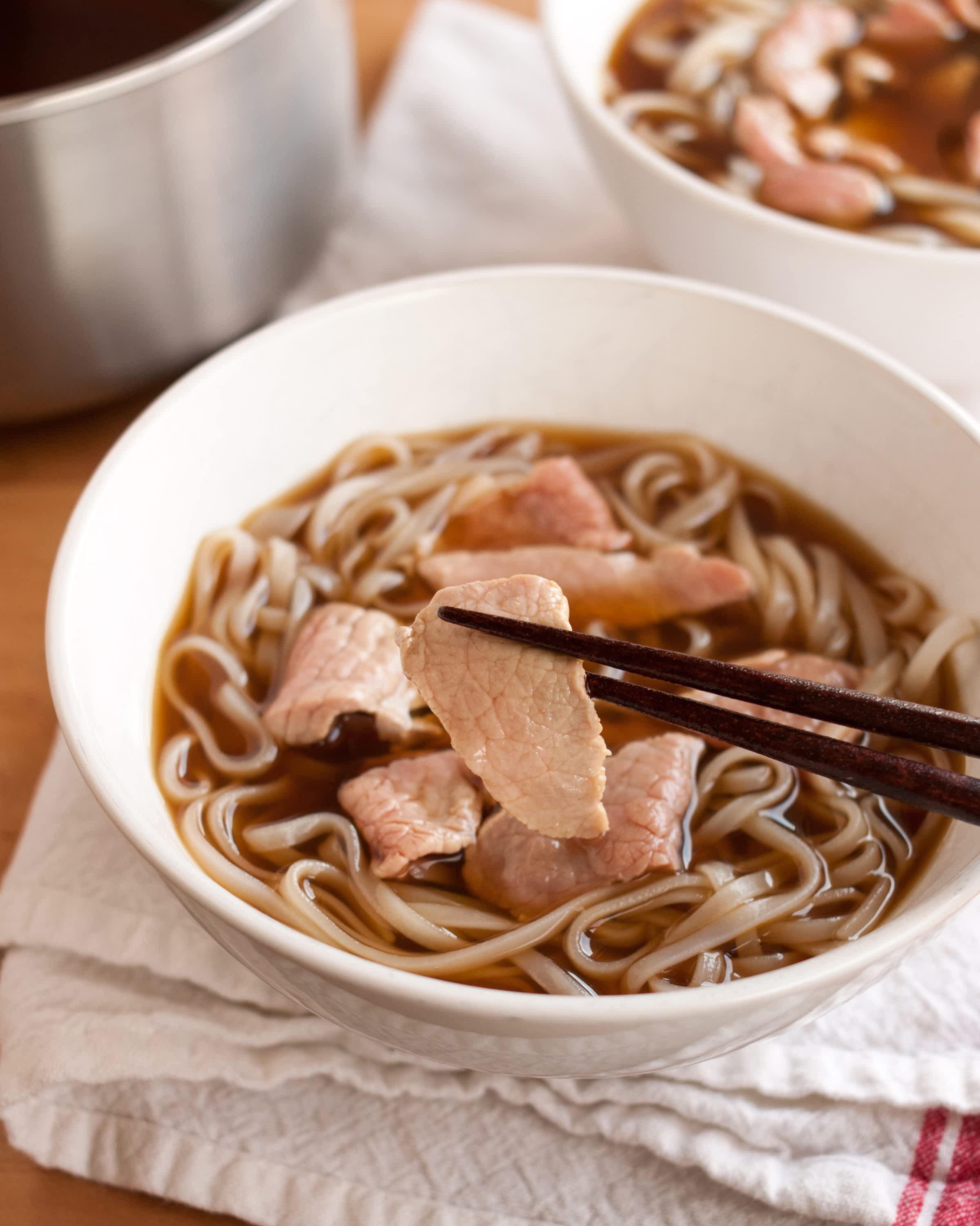 Pho Recipe - How To Make Vietnamese Beef Noodle Pho | Kitchn
