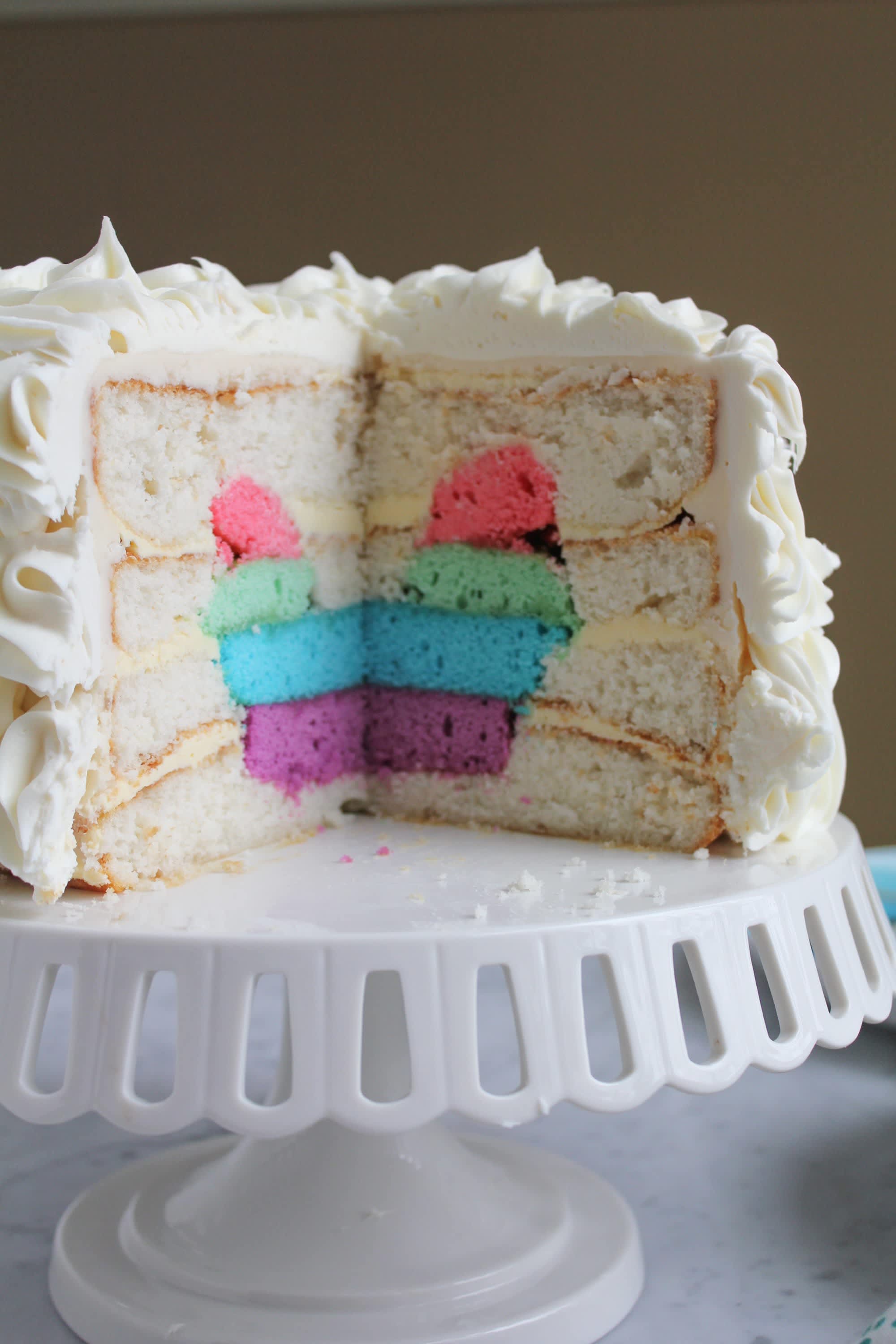 The Cakes from Surprise-Inside Cakes Take Dedication, But Are ...