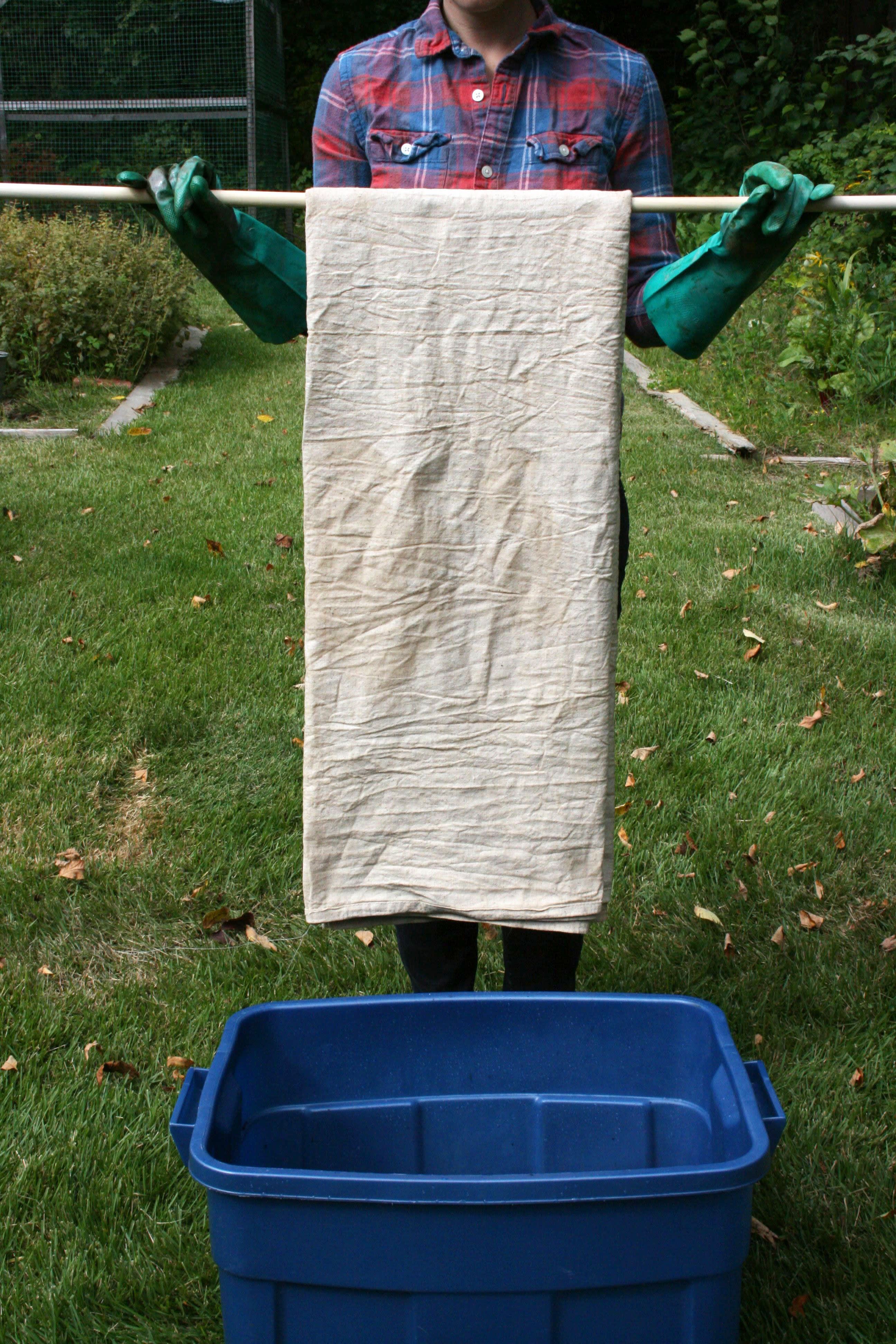 How To Dip Dye a Tablecloth | Kitchn