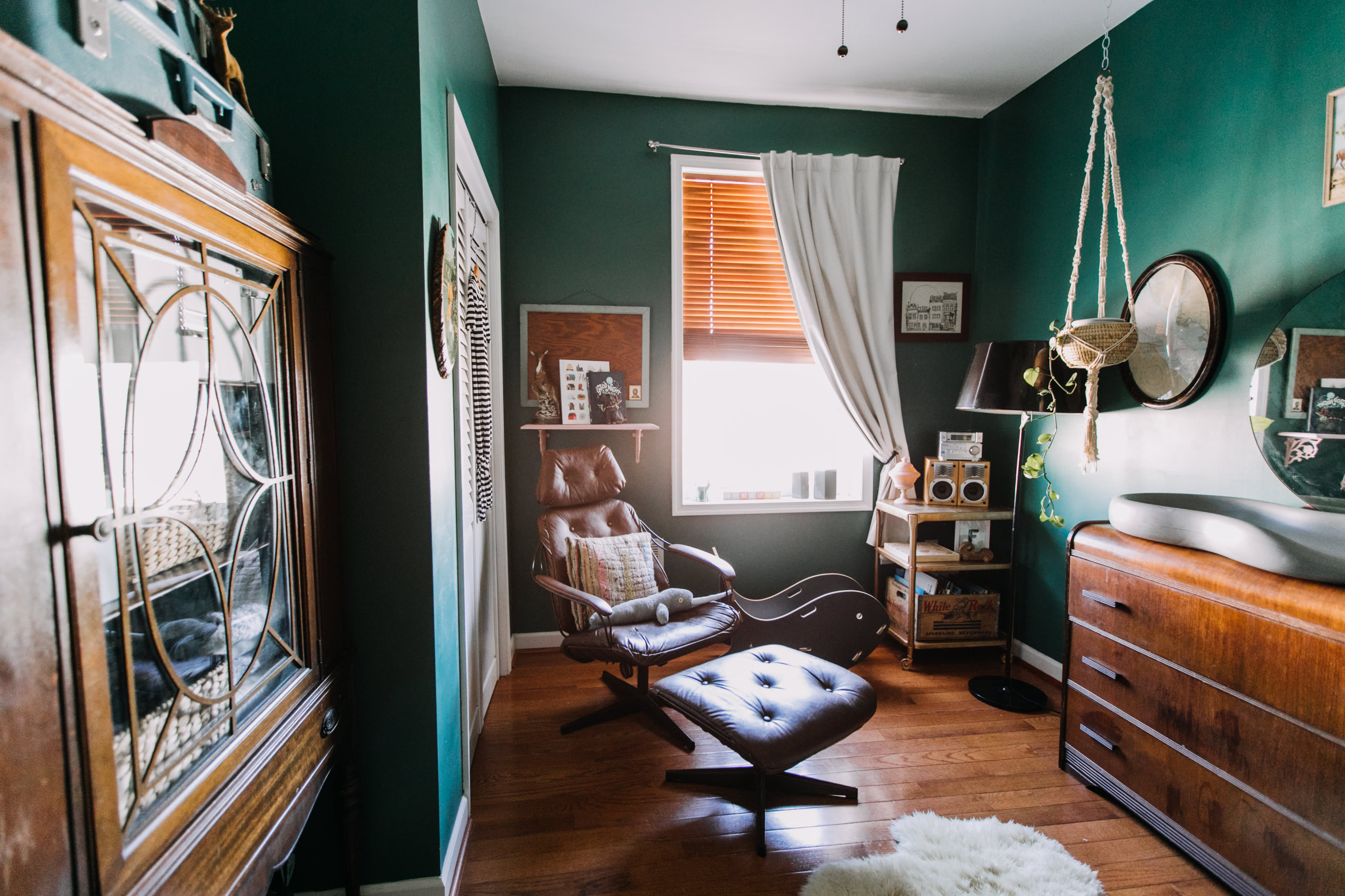 House Tour: A Mid-century Maximalism Philadelphia Home | Apartment Therapy