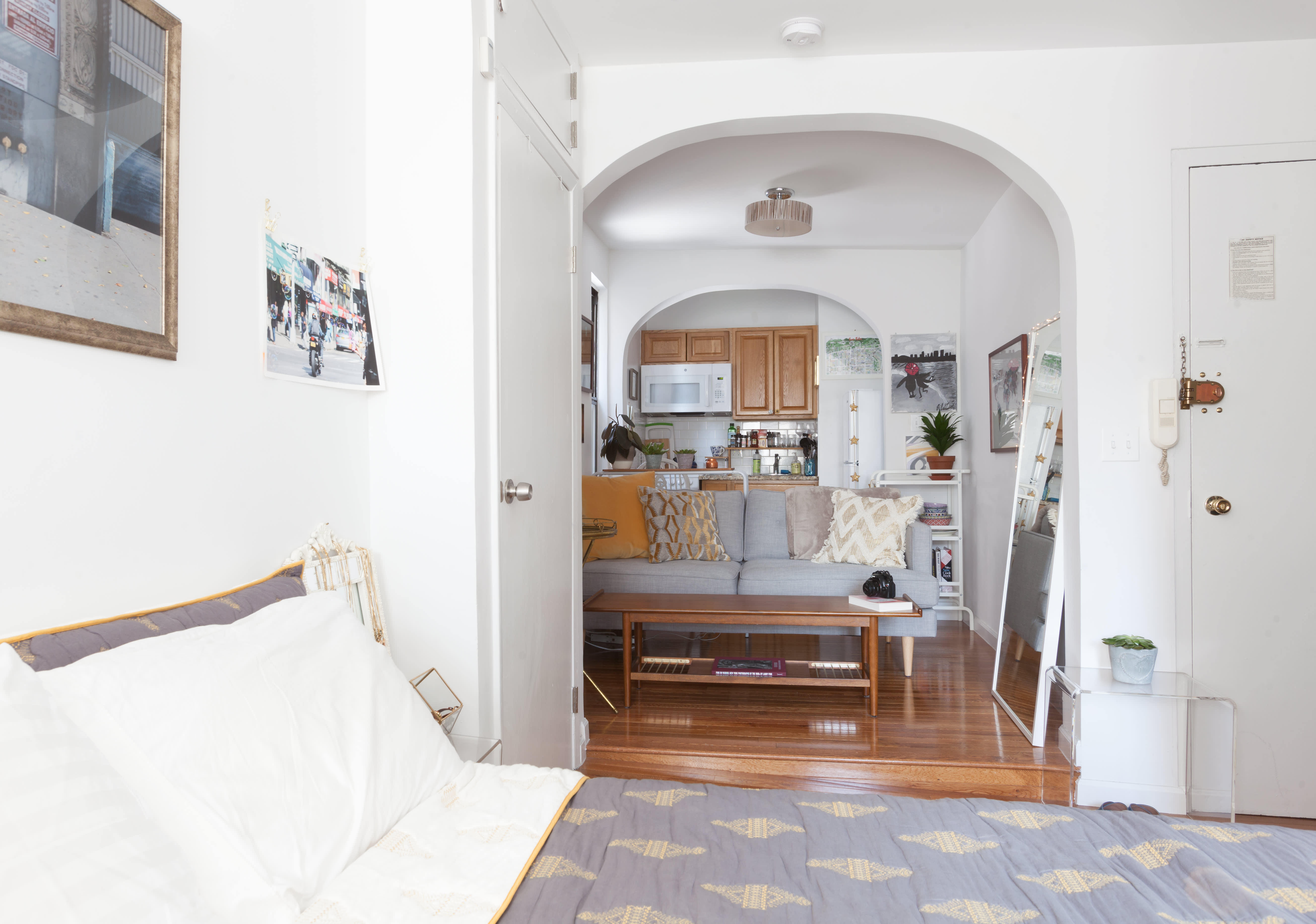 House Tour: A Writer's Tiny NYC 5th-Floor Walk-Up | Apartment Therapy