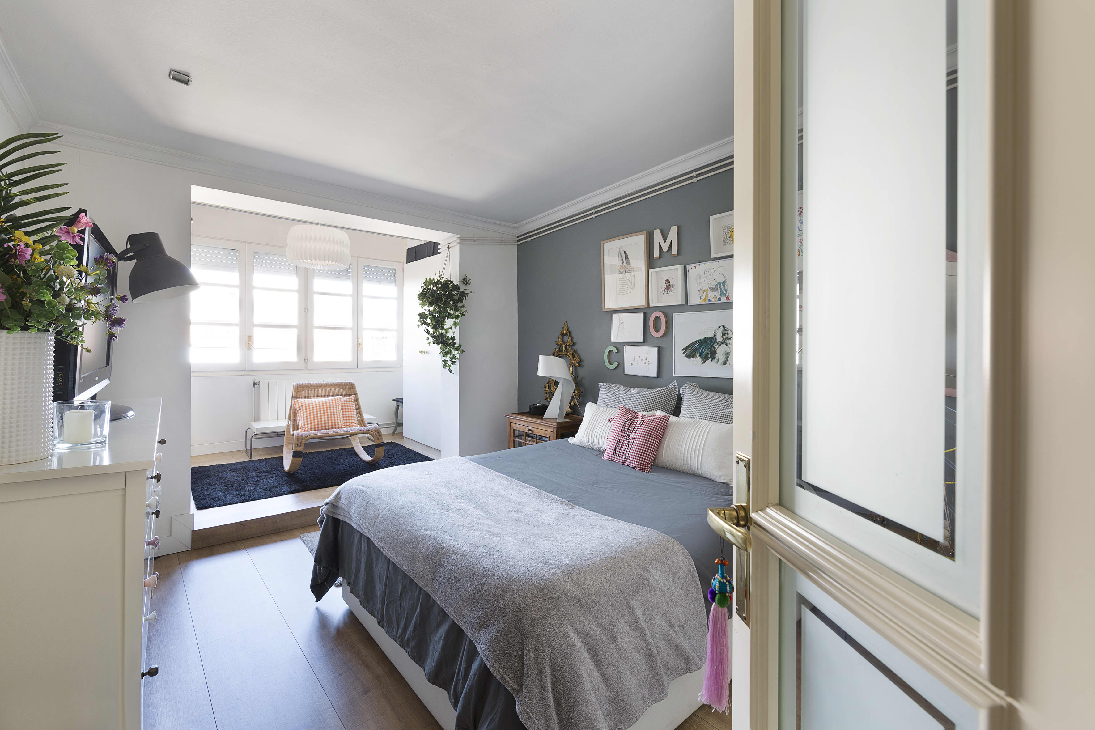 House Tour: A Splendid Spanish Apartment | Apartment Therapy