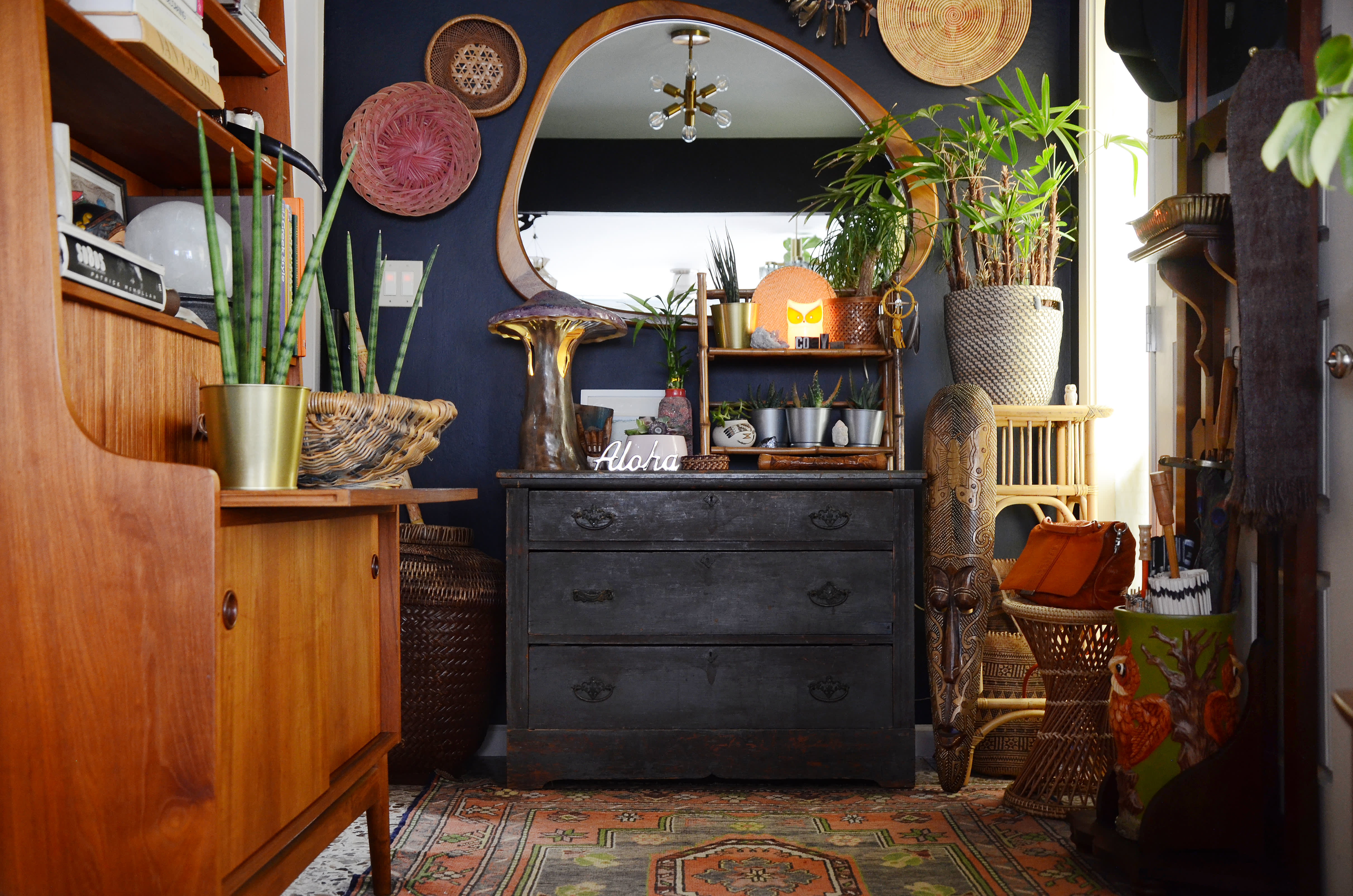 House Tour: A Maximalist, Layered Lounge in Oakland | Apartment Therapy