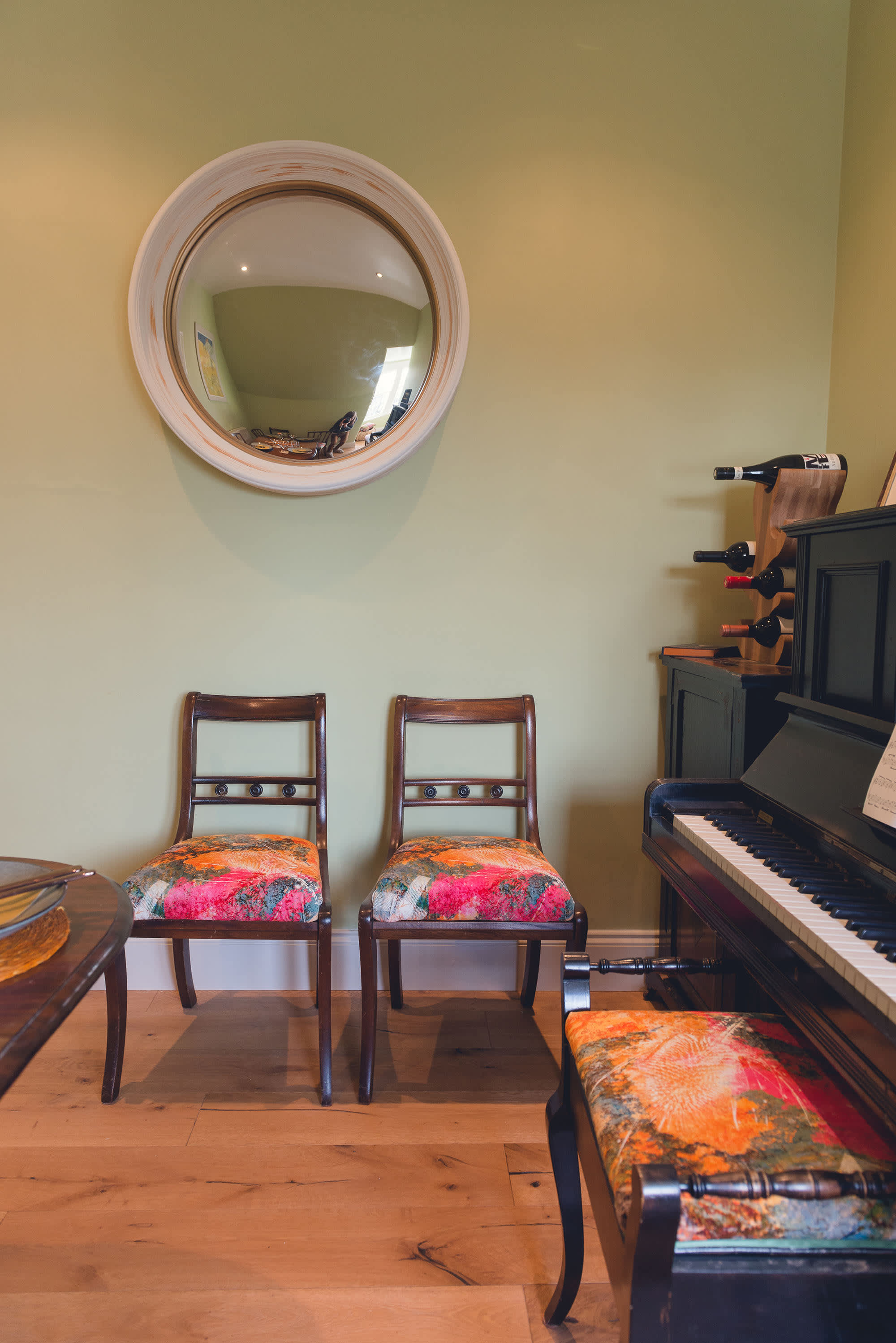 House Tour: A Colorful & Contemporary Scottish House | Apartment Therapy