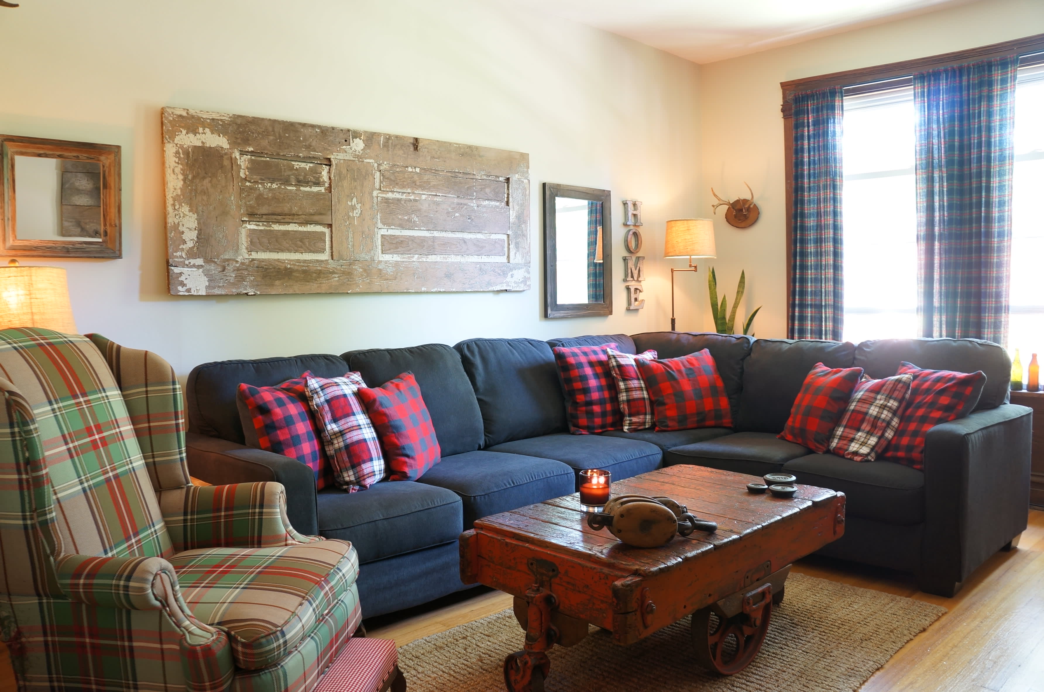 House Tour: Cozy Farmhouse Style, Evolved | Apartment Therapy