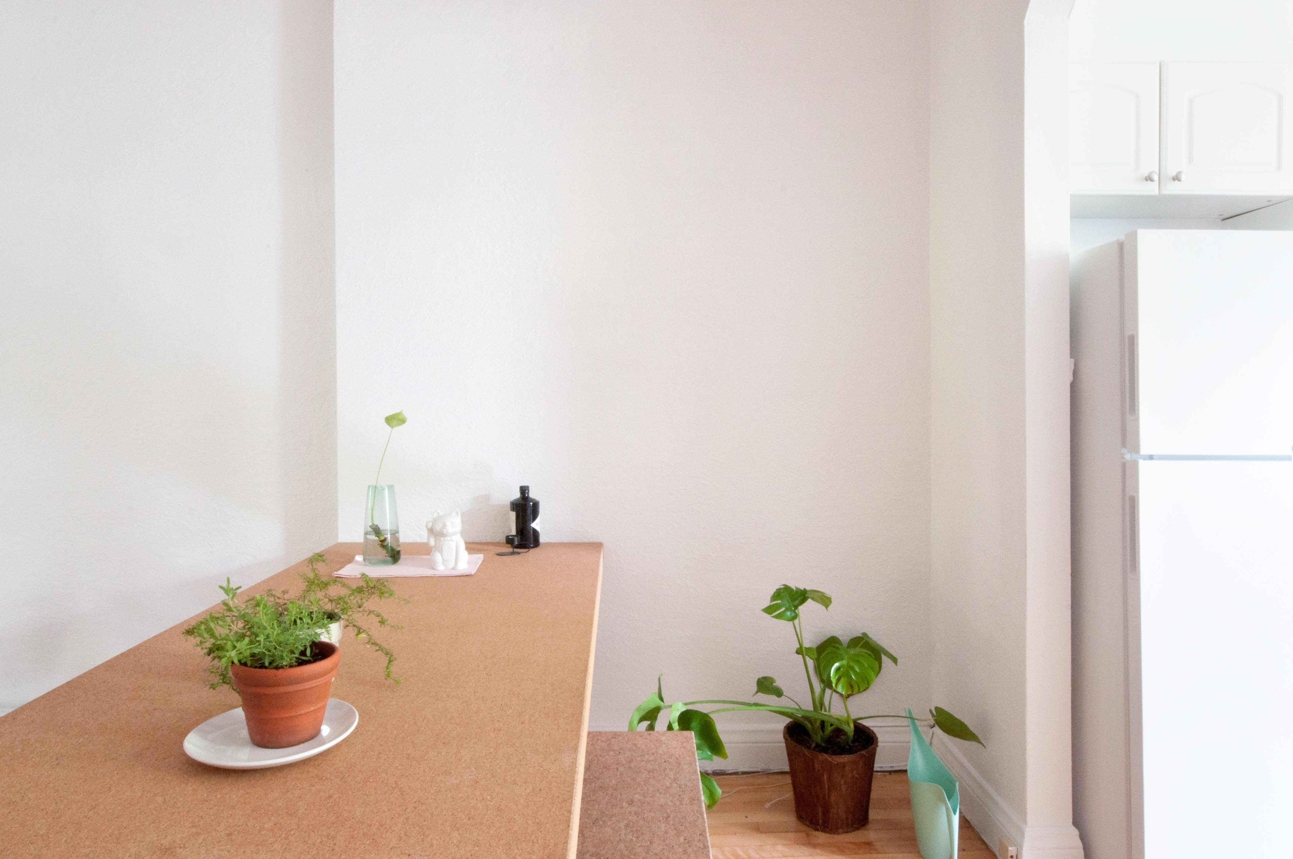 House Tour: A Simple, Minimal Apartment in Montreal | Apartment Therapy