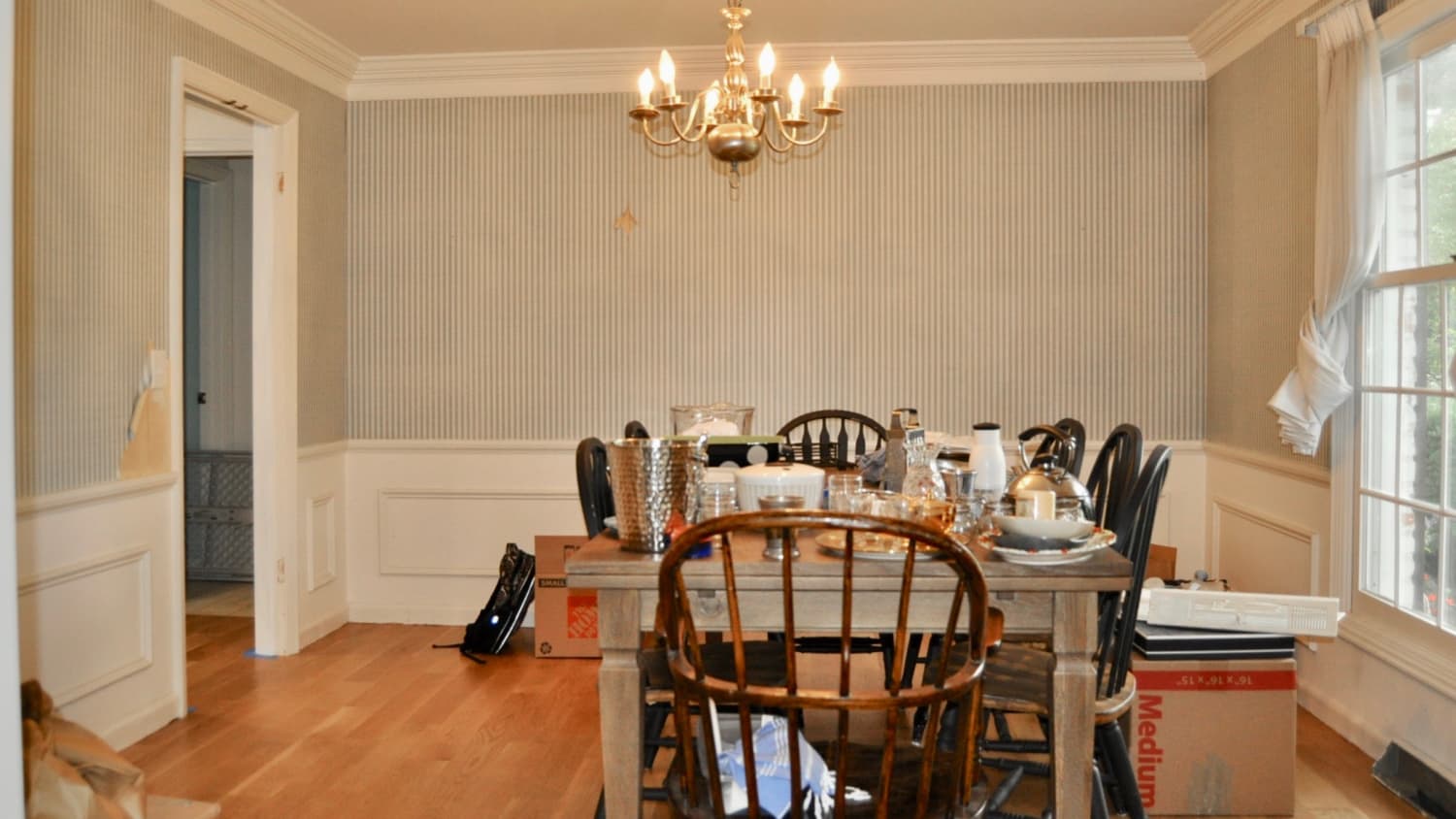 informal dining space