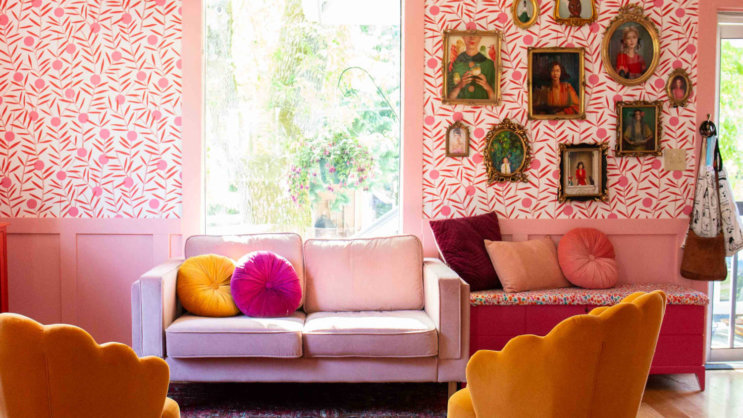 design using analogous colors