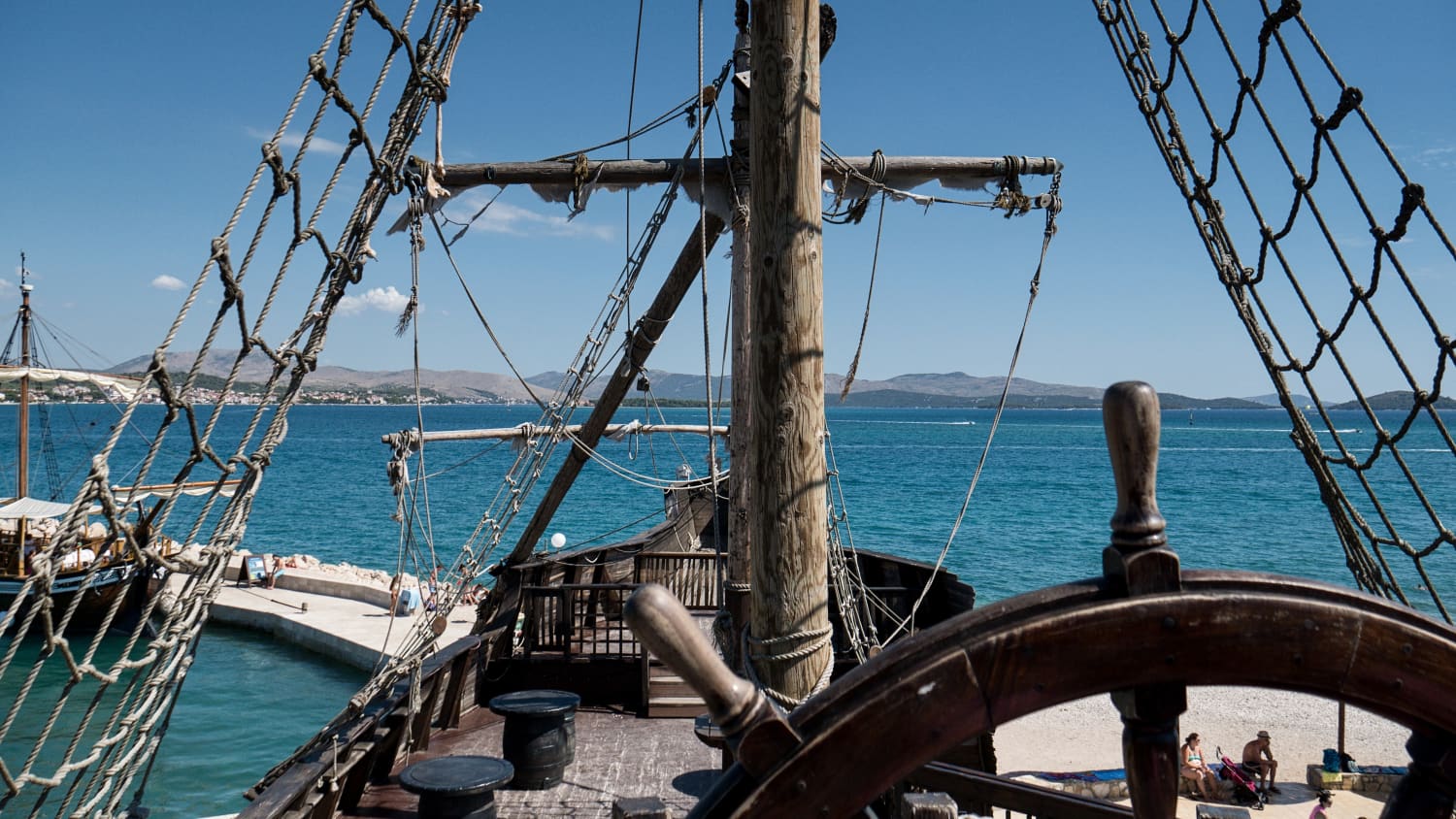 pirate ship deck view