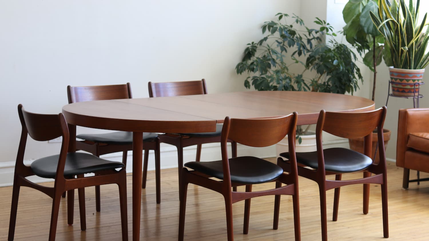 Mid century danish dining table and chairs store