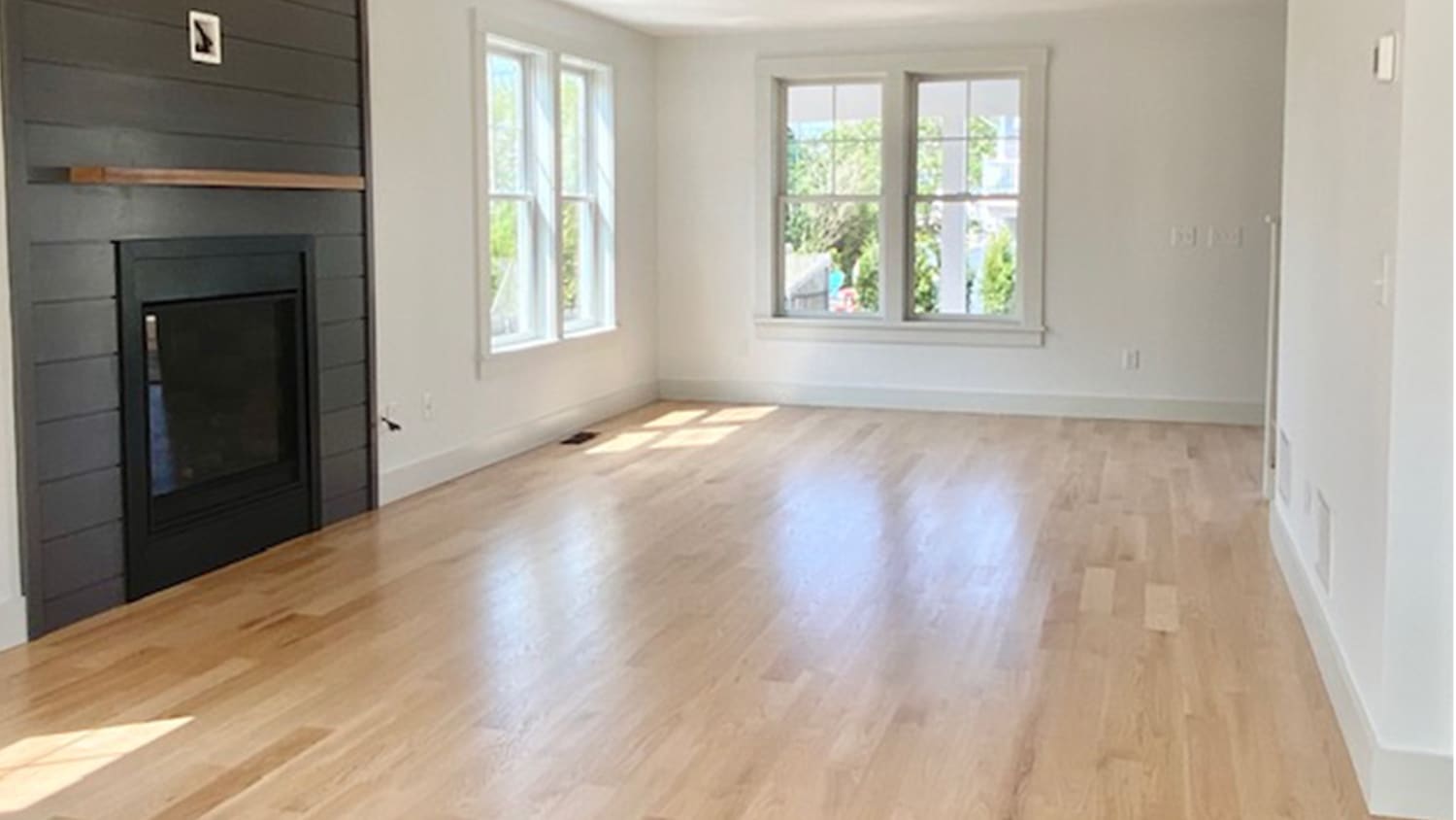 Empty Rooms Big Houses