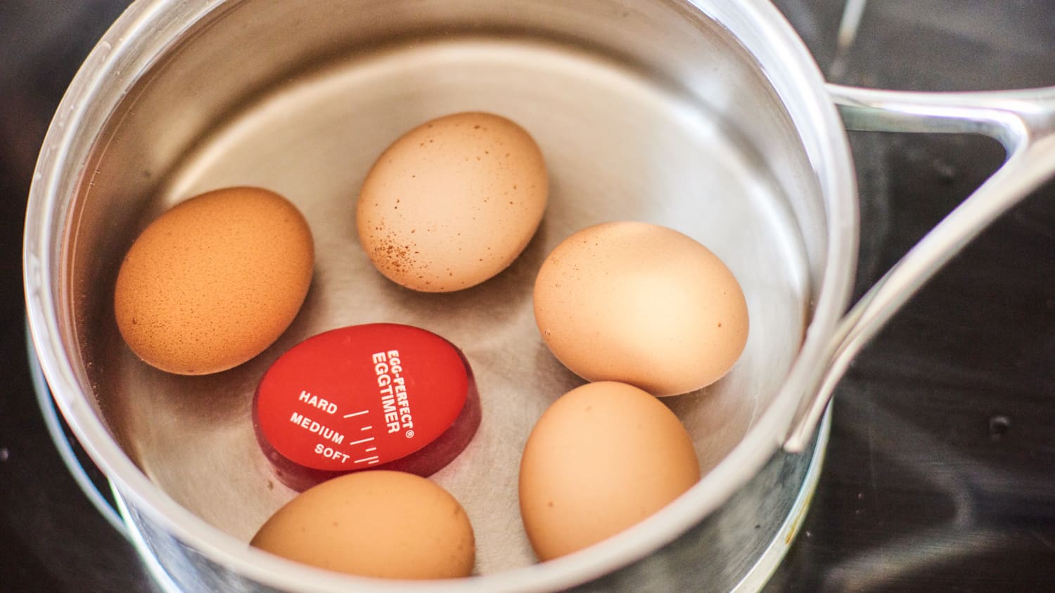 how to boil an egg with egg timer