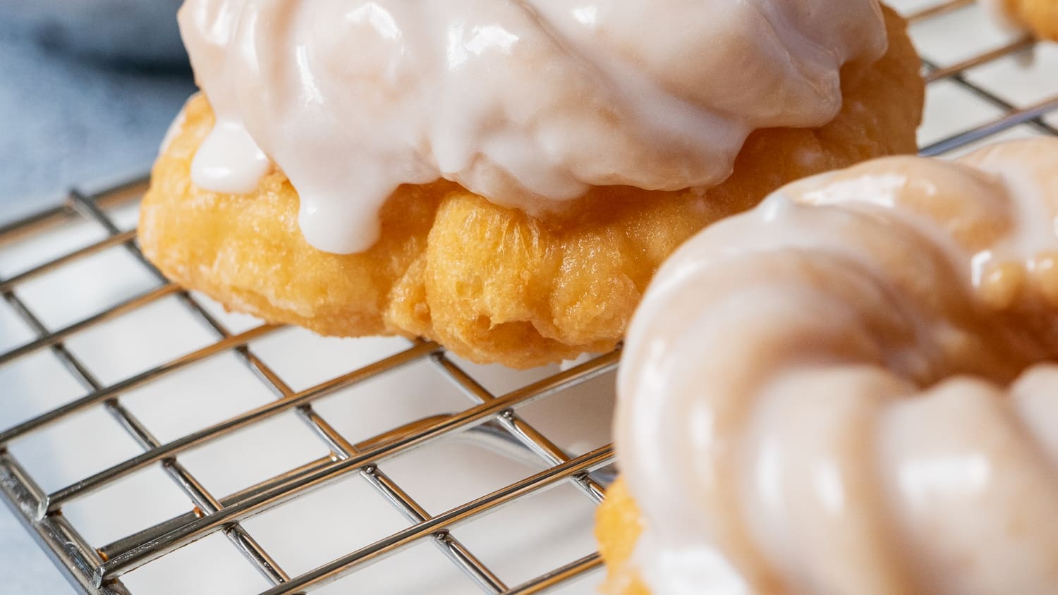 how to make icing glaze for donuts