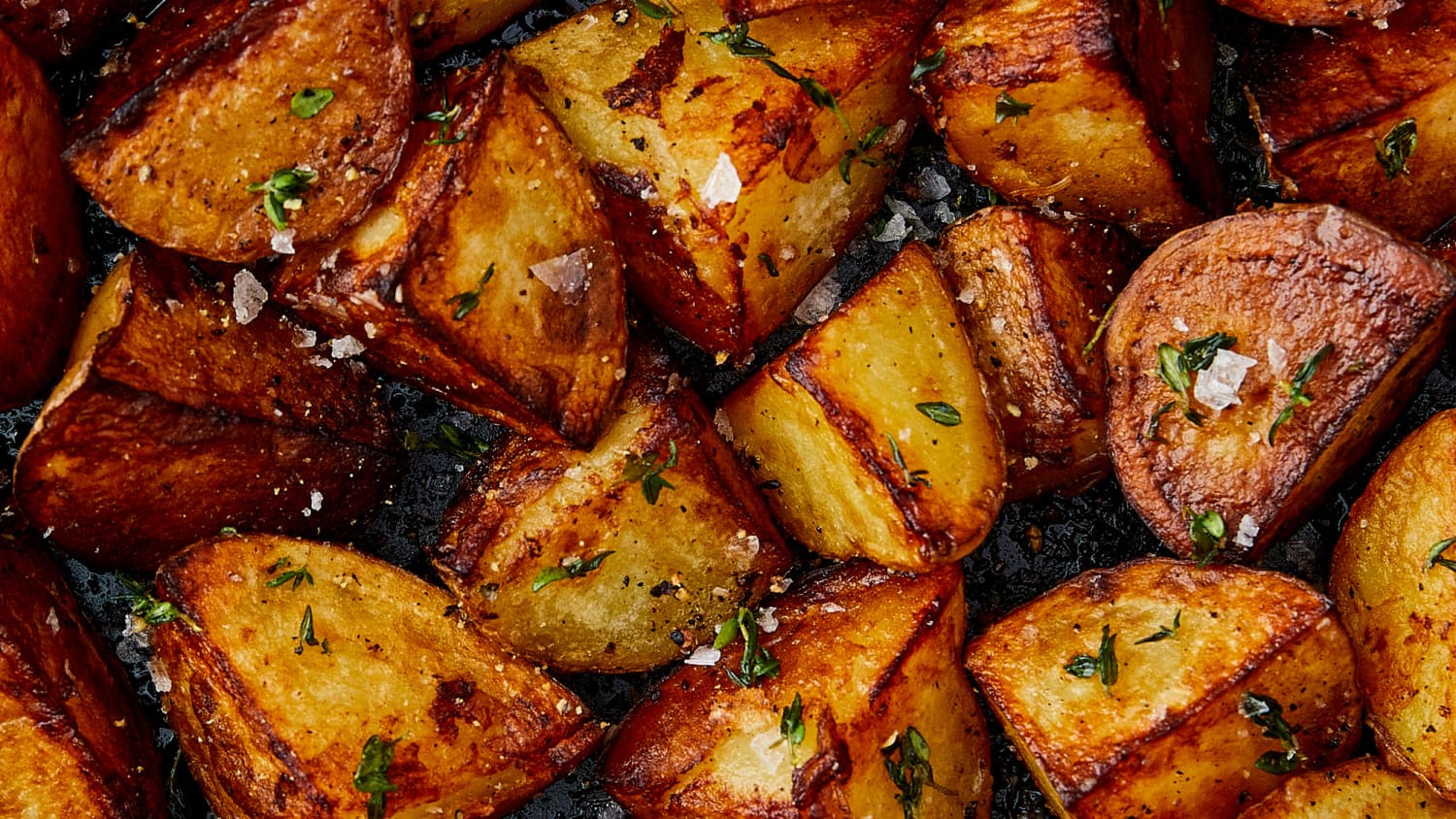 how to cook red potatoes in cast iron skillet