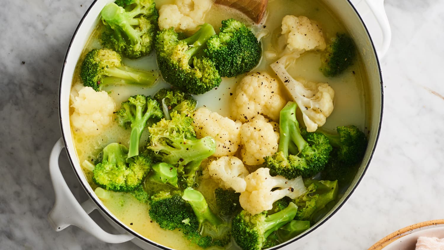 how to boil broccoli and cauliflower on the stove