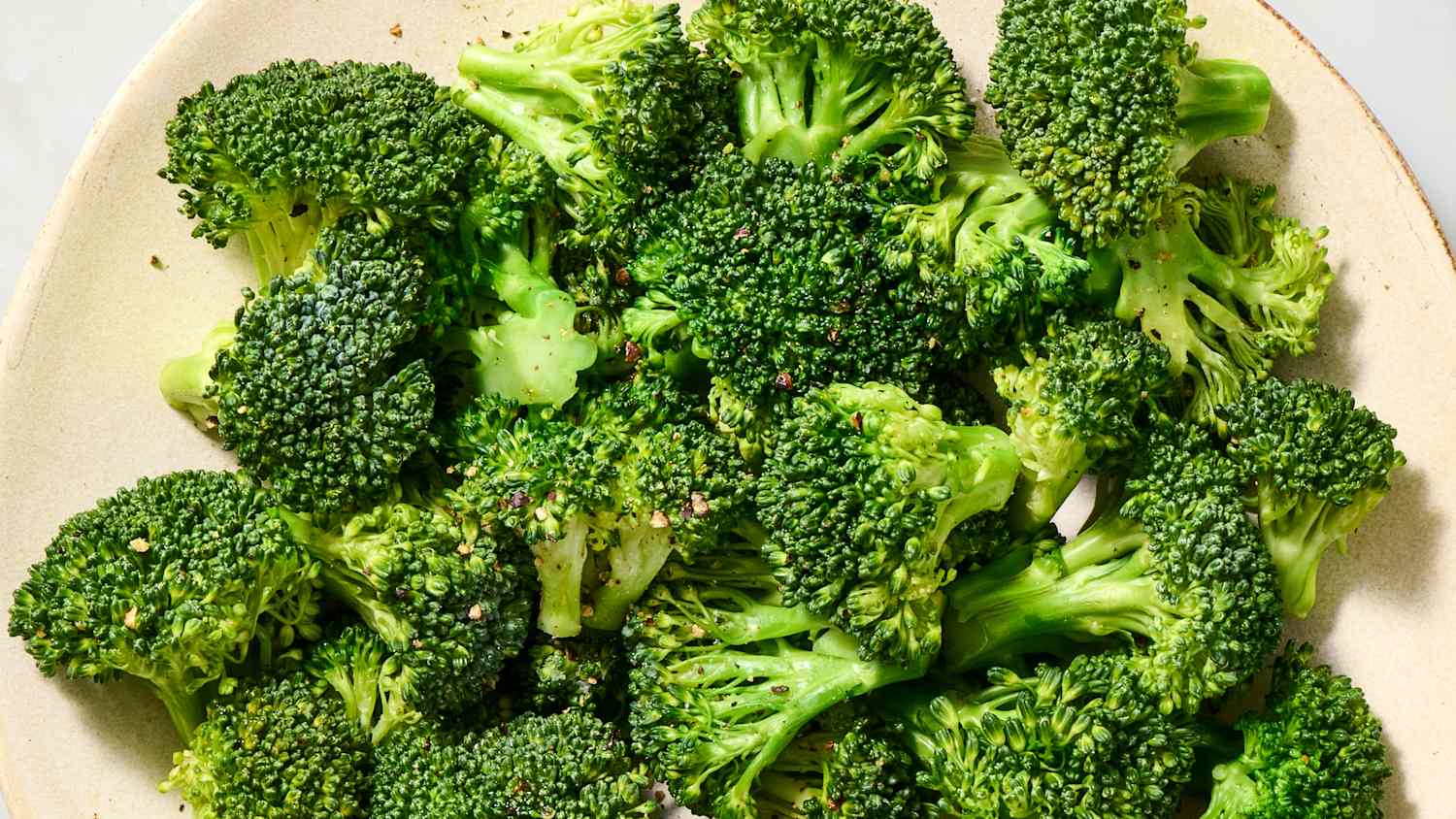 how to cook broccoli using microwave