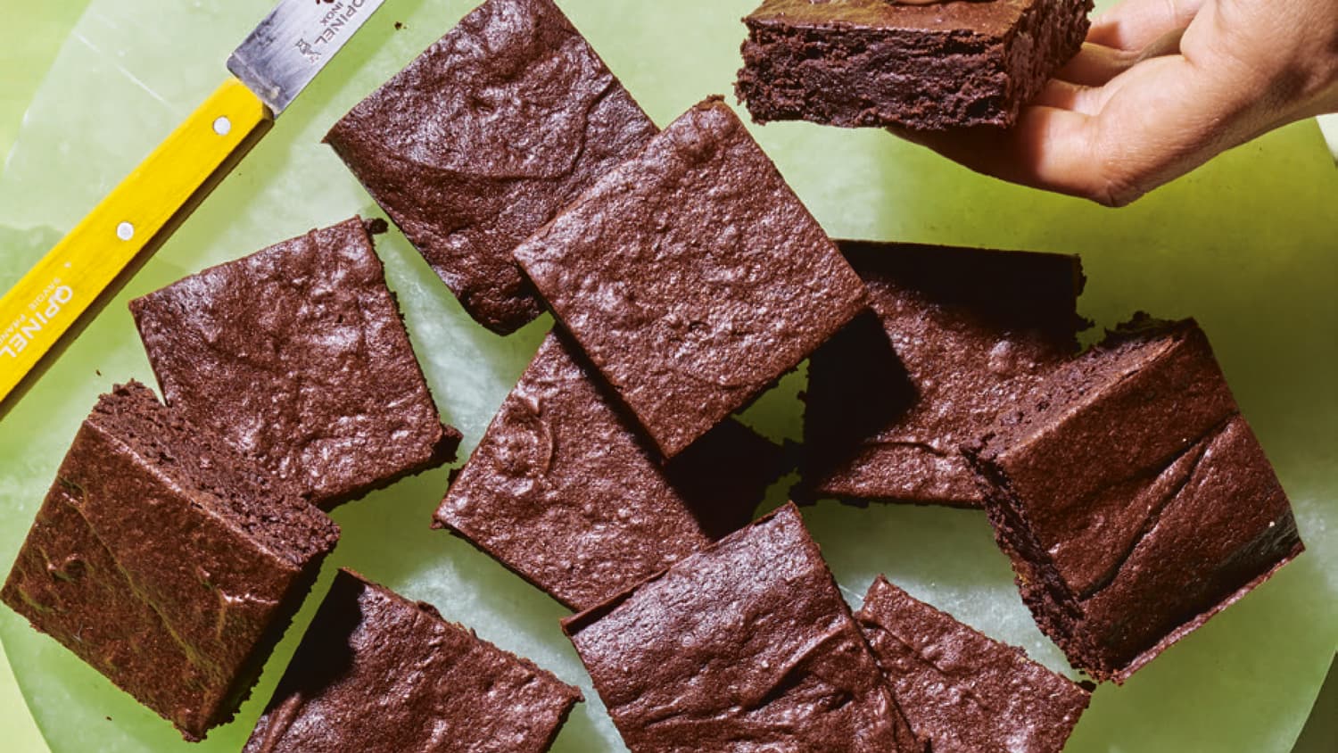 Tasty fudgy brownies store
