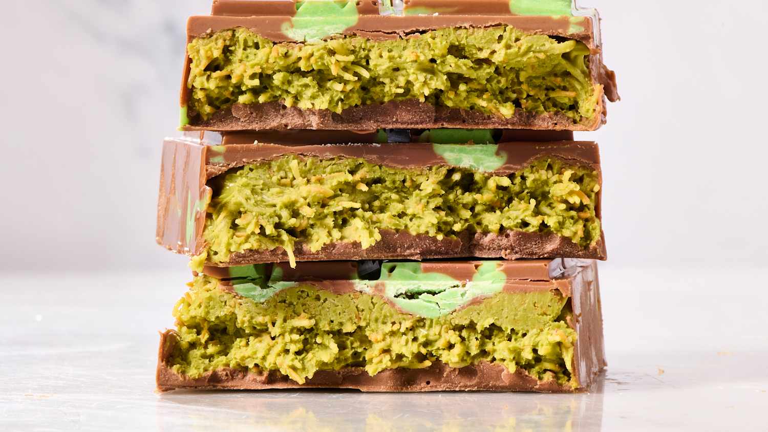 dubai chocolate coloring pages