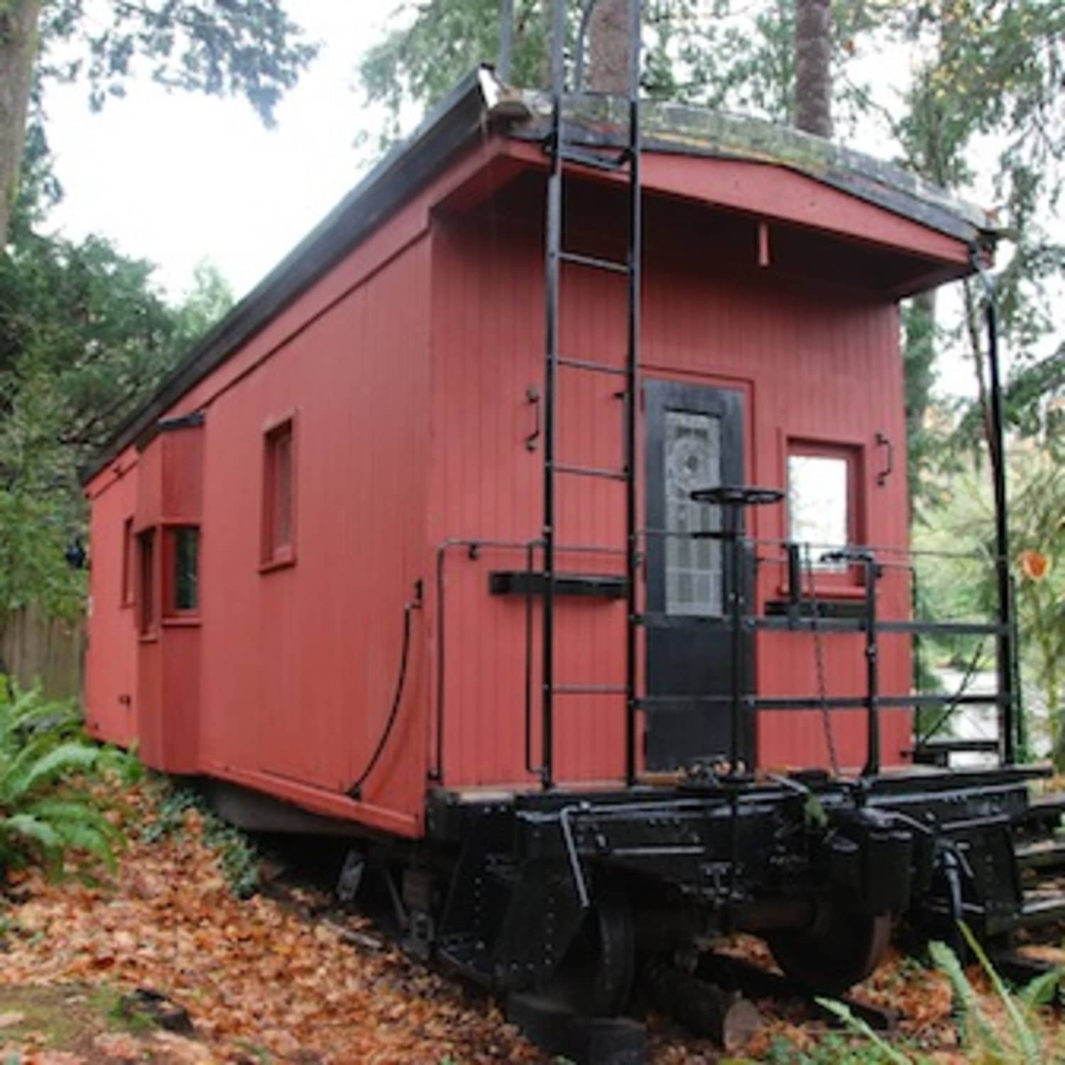 caboose house