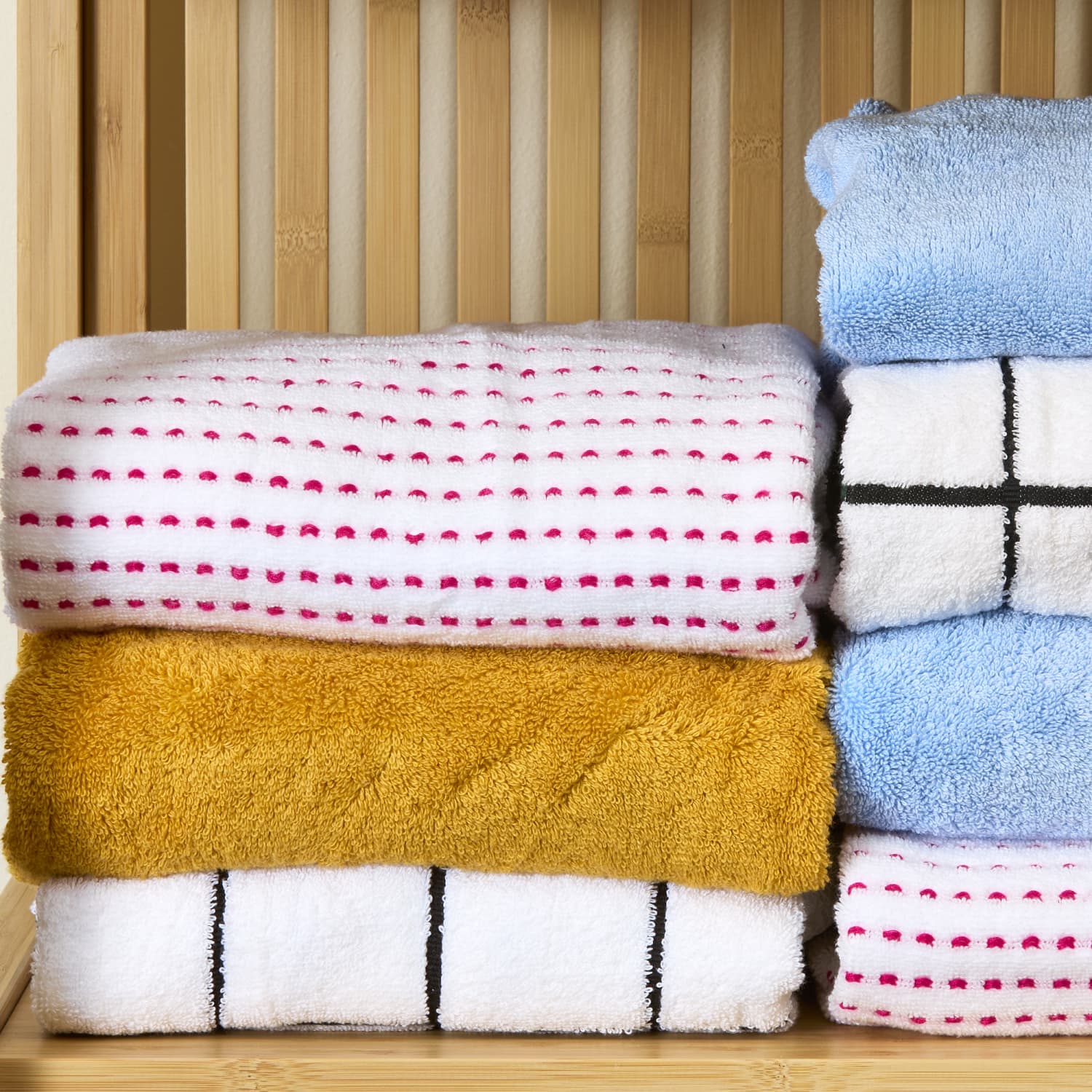 towel folding designs easy