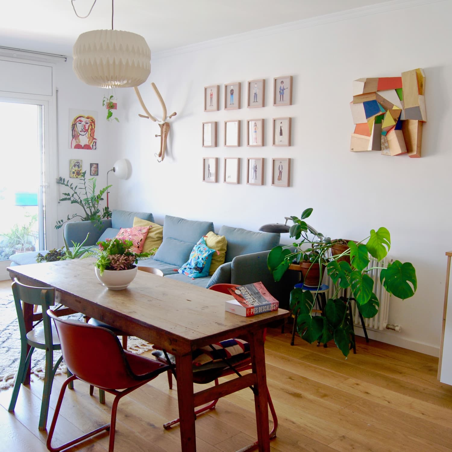 apartment ceiling fitting