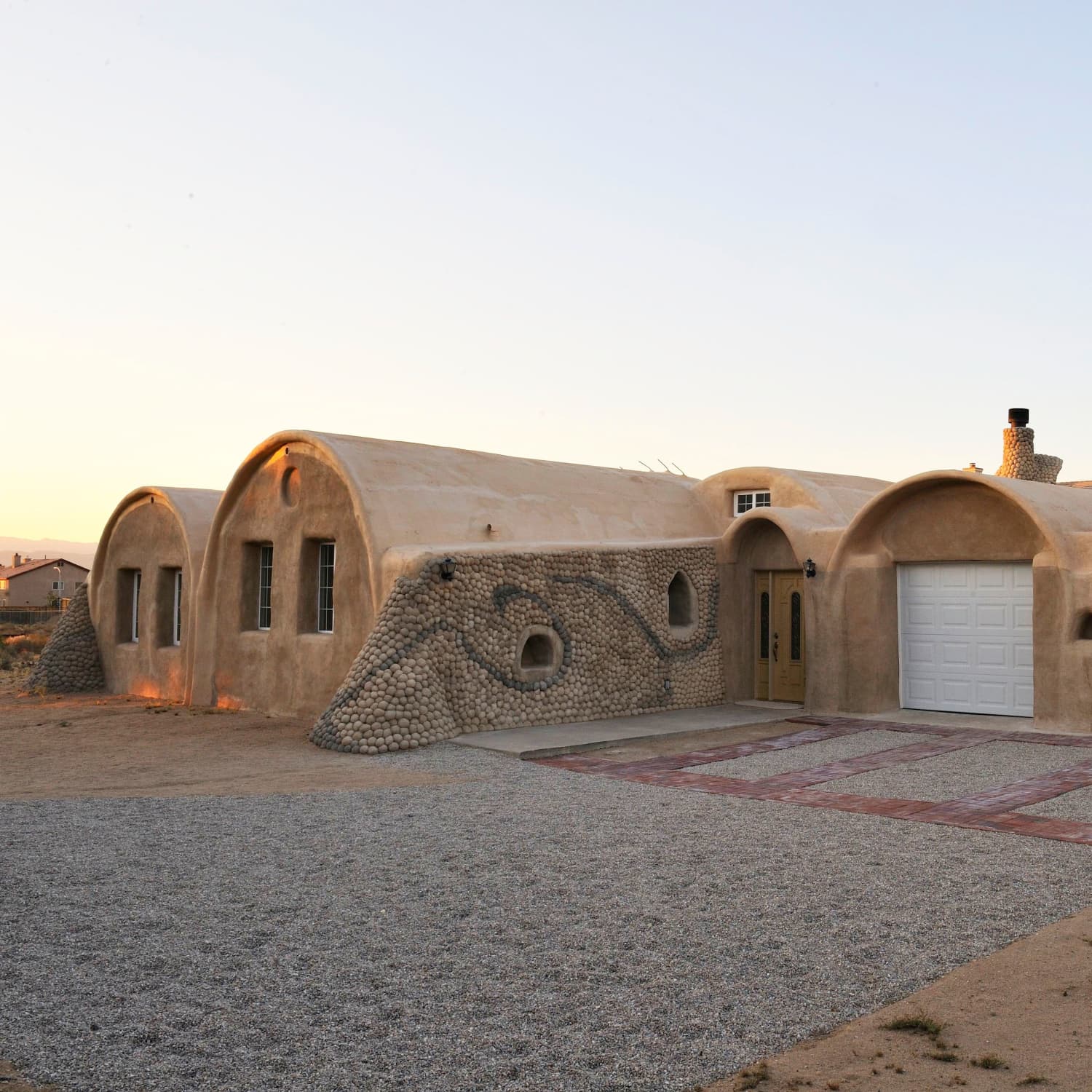 Superadobe